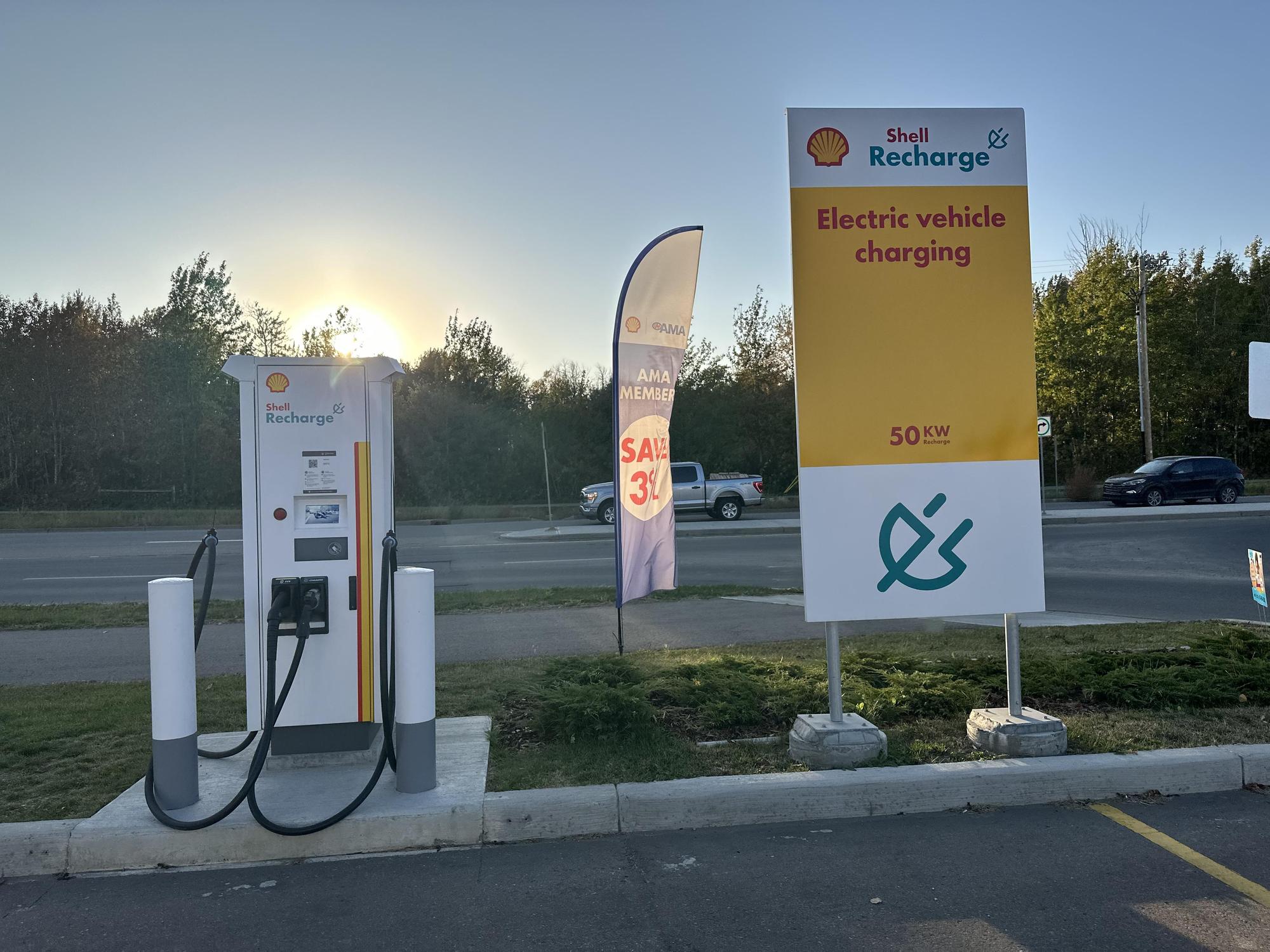 Shell | Edmonton, AB | EV Station