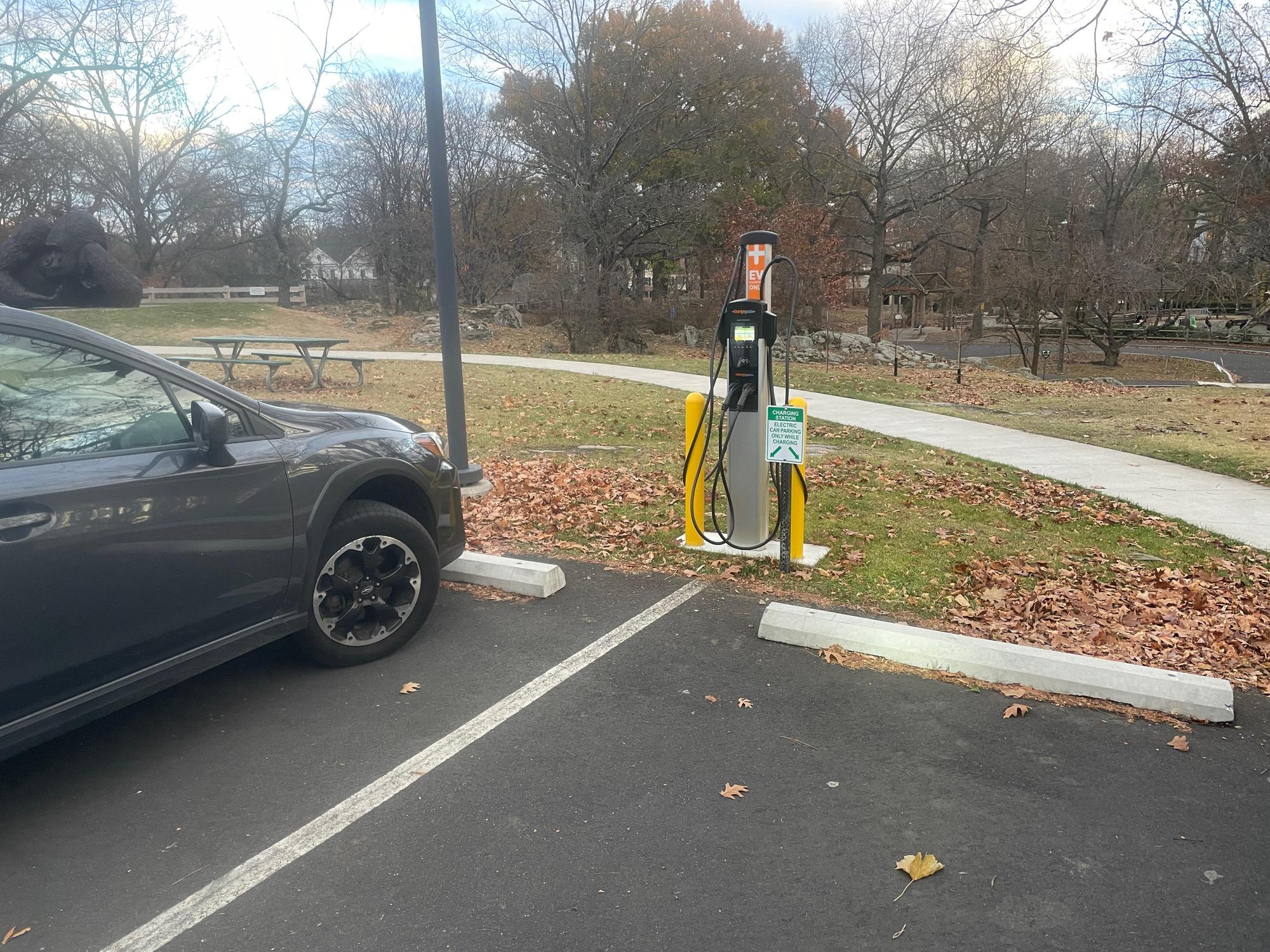 Brucie Museum | Greenwich, CT | EV Station