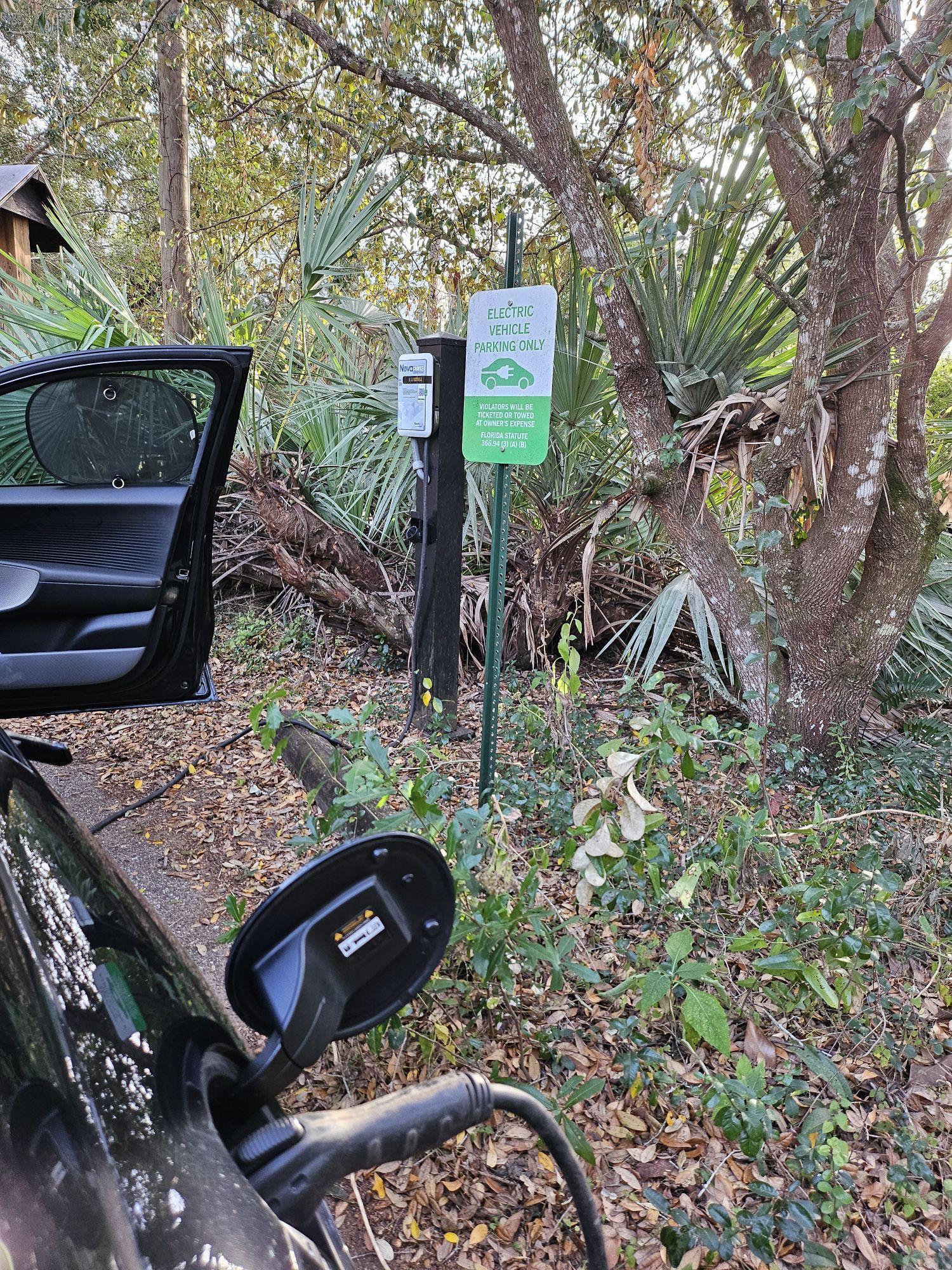 Oakland Nature Preserve (1) | Oakland, FL | EV Station