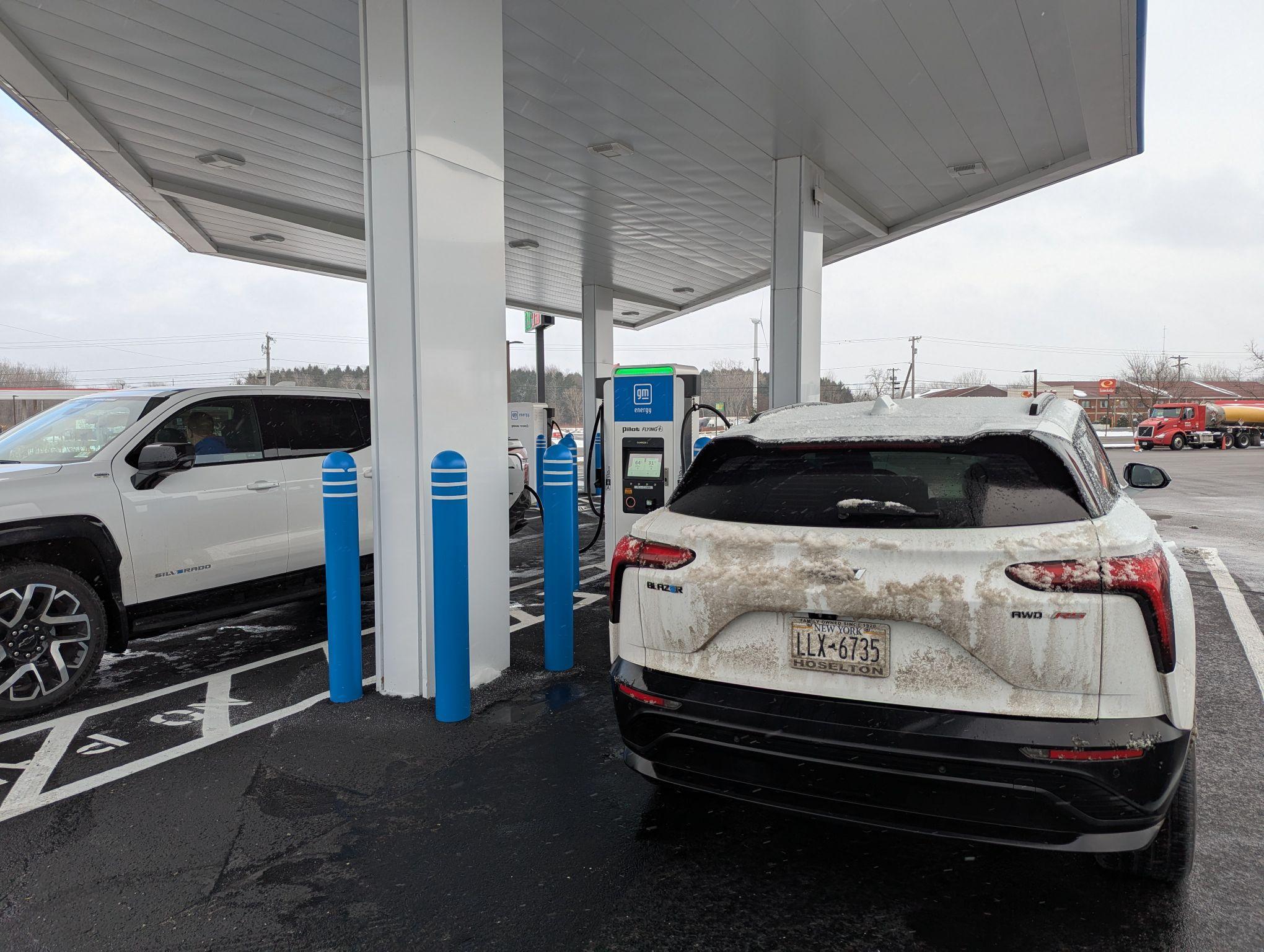 Flying J Travel Center | Corfu, NY | EV Station