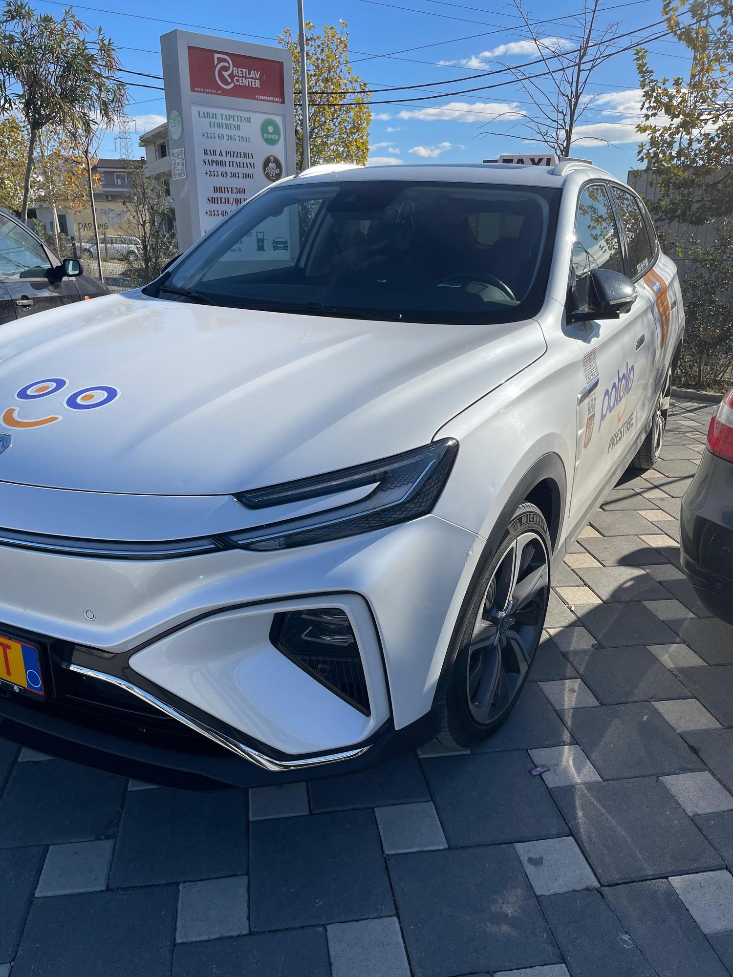 Retlav Center | Tiranë, Qarku i Tiranës | EV Station