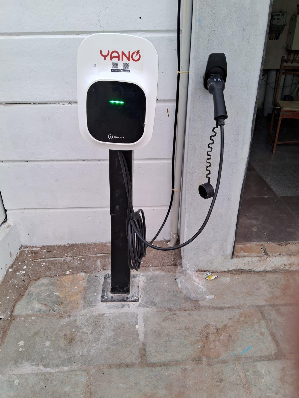 Yano Charge - Hotel Ambica | PW6W+C88, Airport Rd, Dadra and Nagar Haveli and Daman and Diu ...