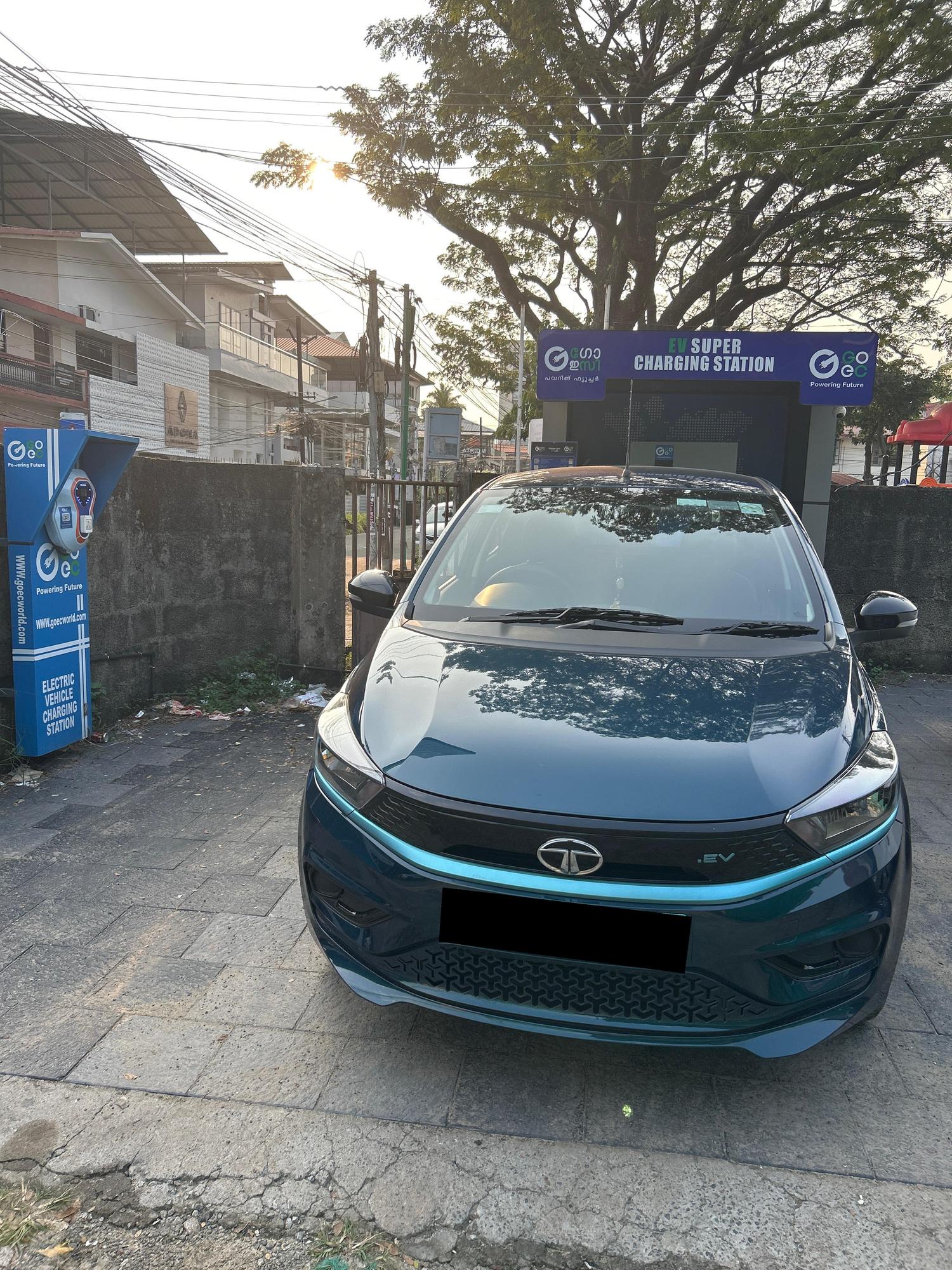 GO EC - EC CITY CENTRE EV Super Charging Station | Ernakulam, KL | EV ...