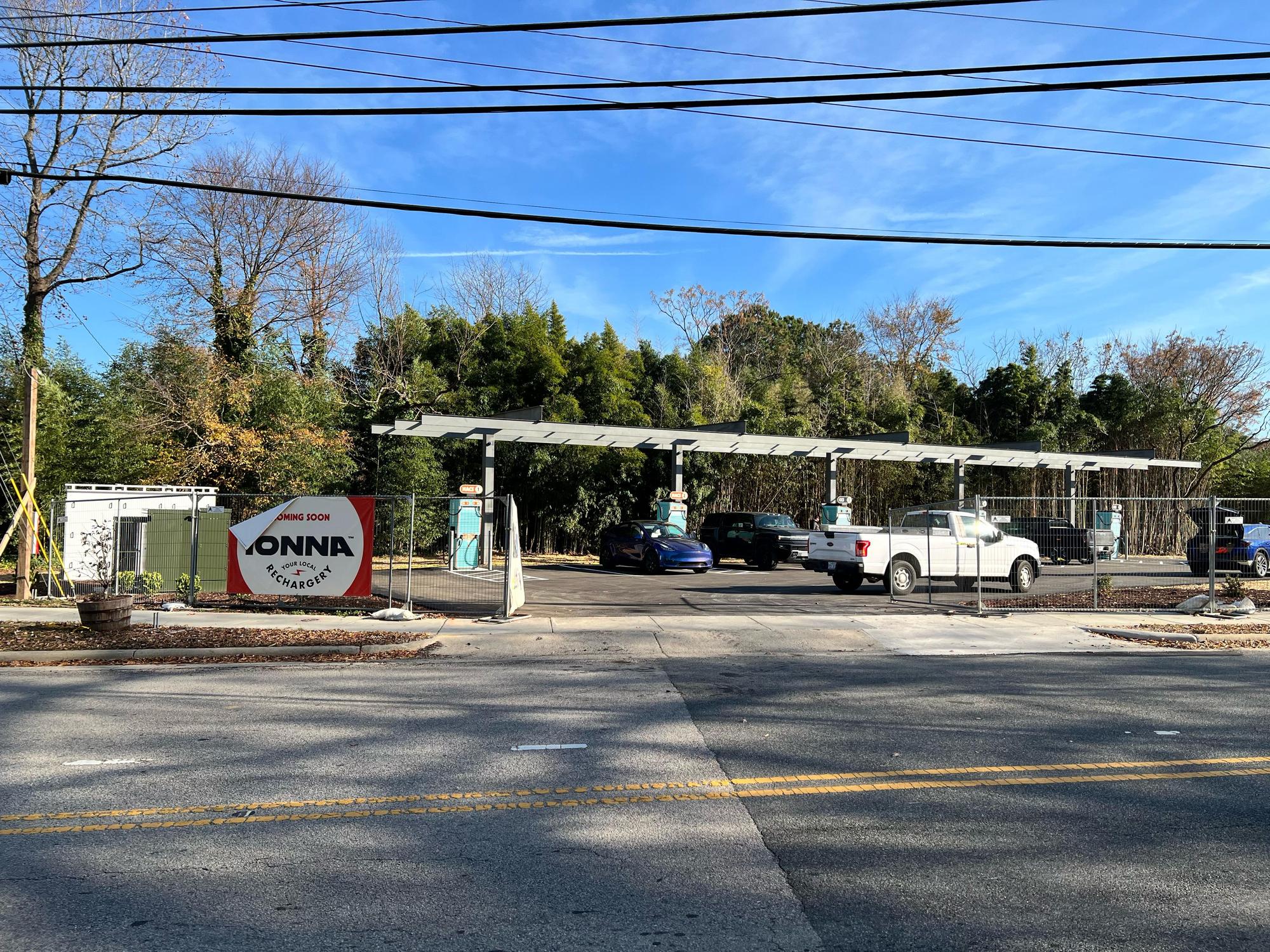 IONNA Apex, NC Rechargery - N Salem St | Apex, NC | EV Station