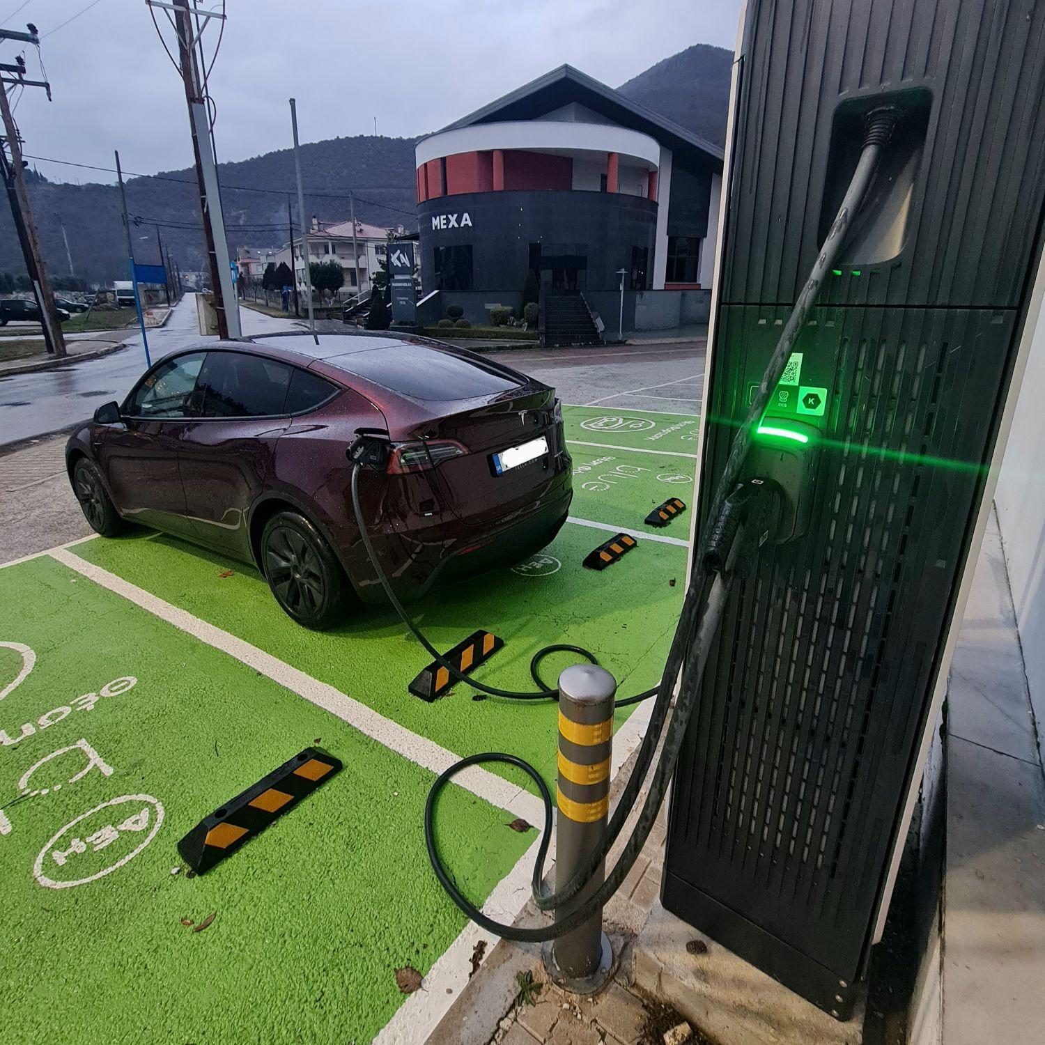 Σκλαβενιτης | Καβάφη 2, Chloi 521 00, Greece | EV Station
