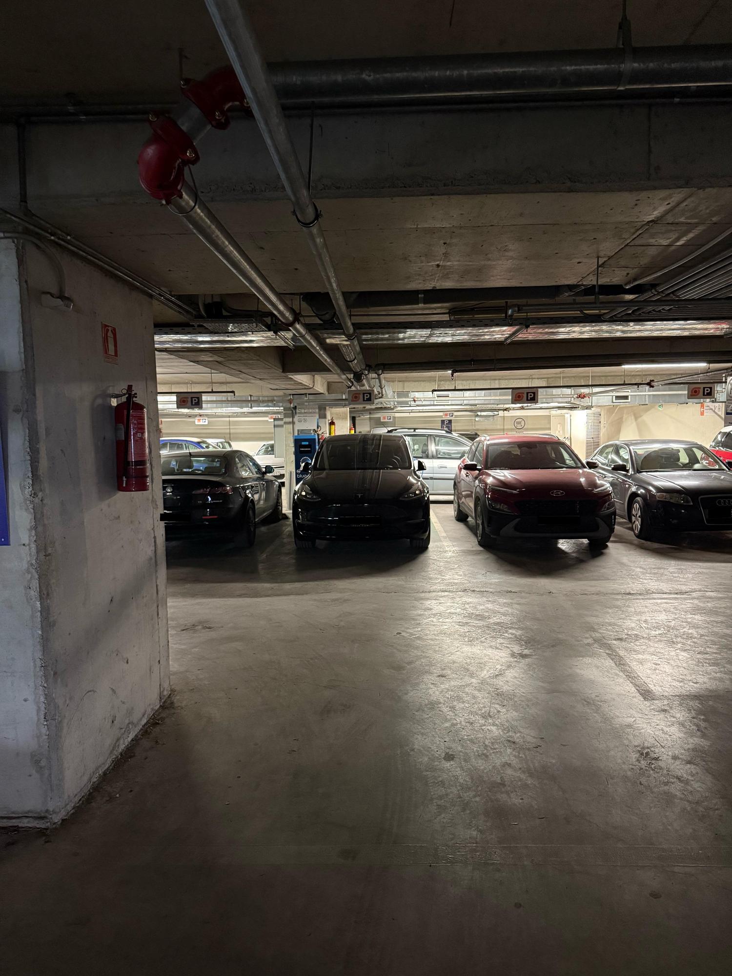 Sklavenitis Kalamaria | Eth. Antistaseos 33, Kalamaria 551 34 | EV Station