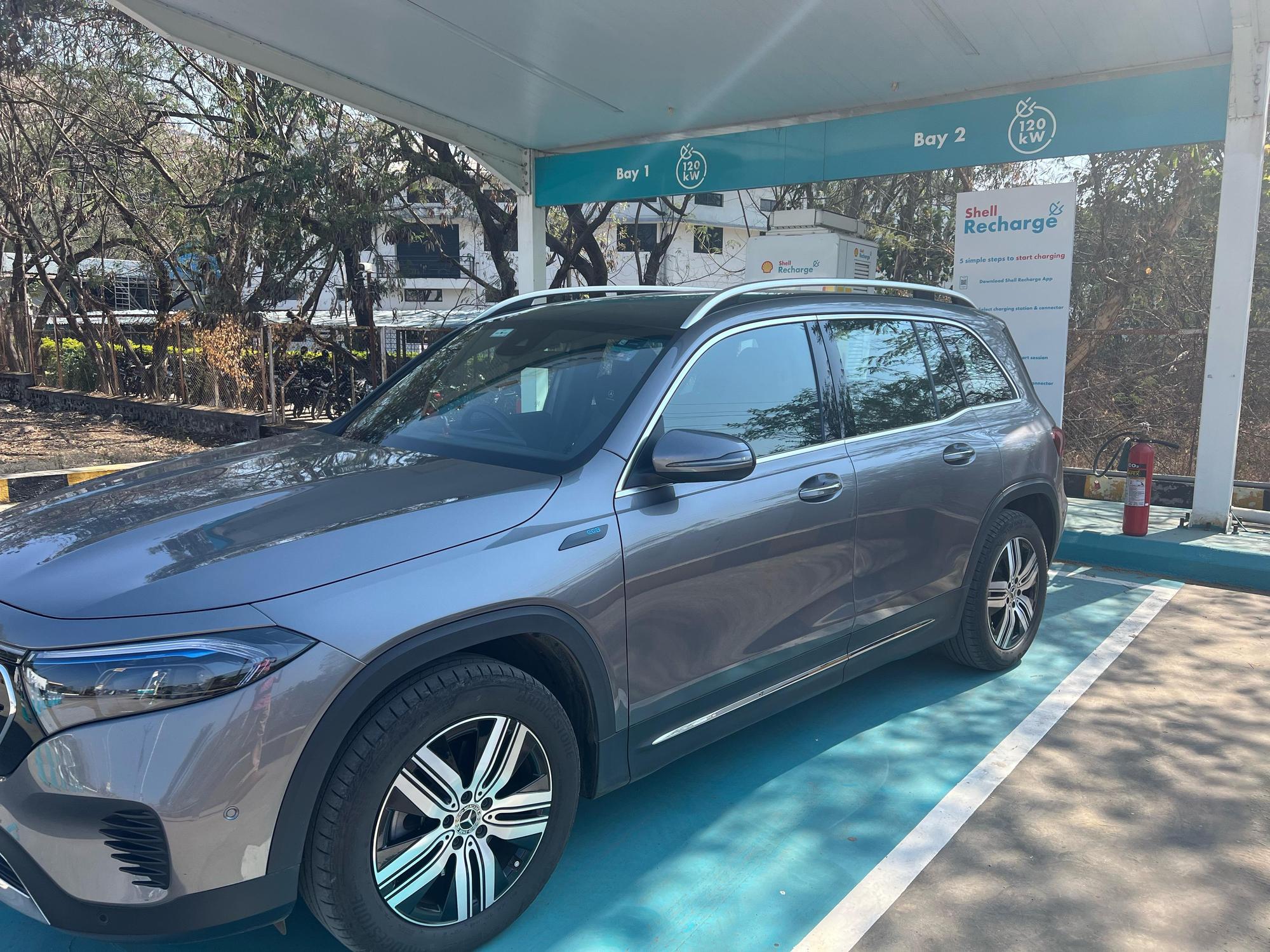 Shell (NH 48 - Pune Bangalore highway) | Shivare, MH | EV Station