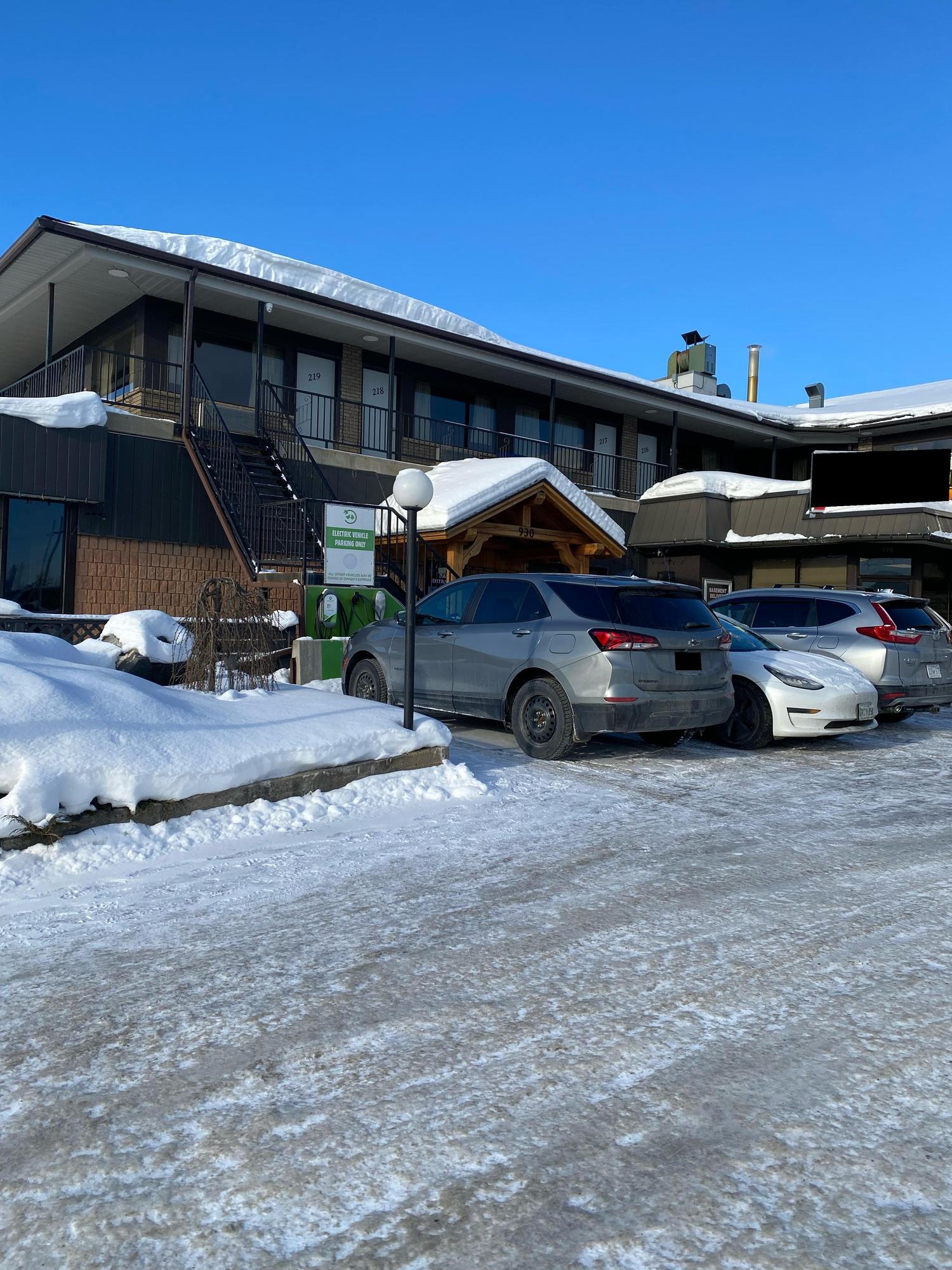 Companion Hotel Motel | Hearst, ON | EV Station