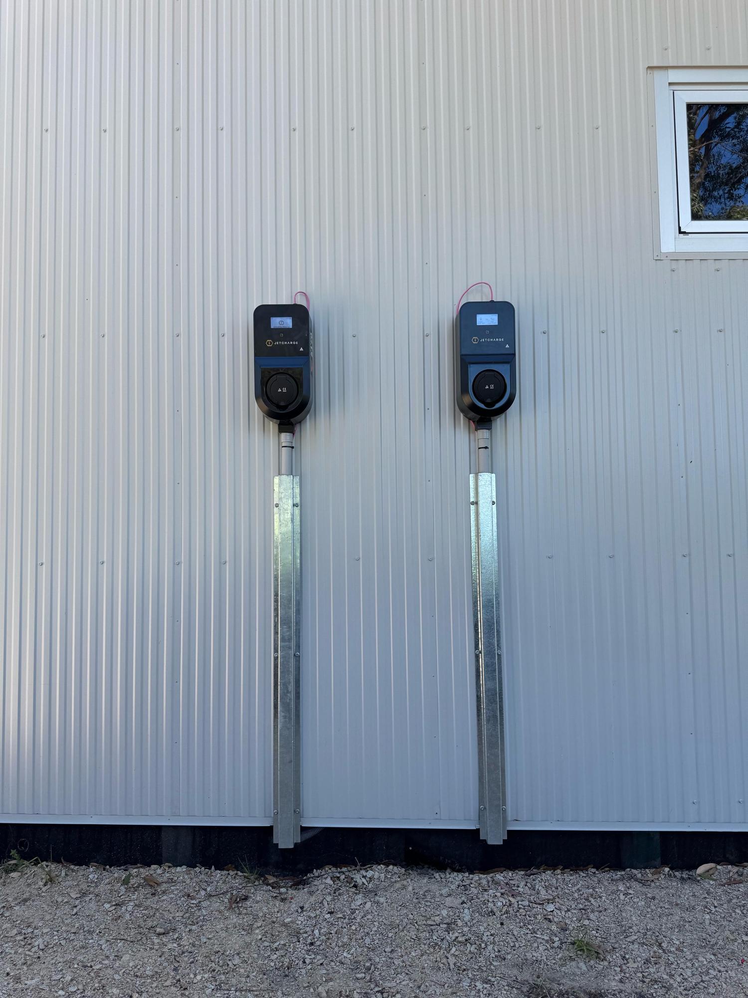 Lake Tyers Beach Hall | Toorloo Arm, VIC | EV Station