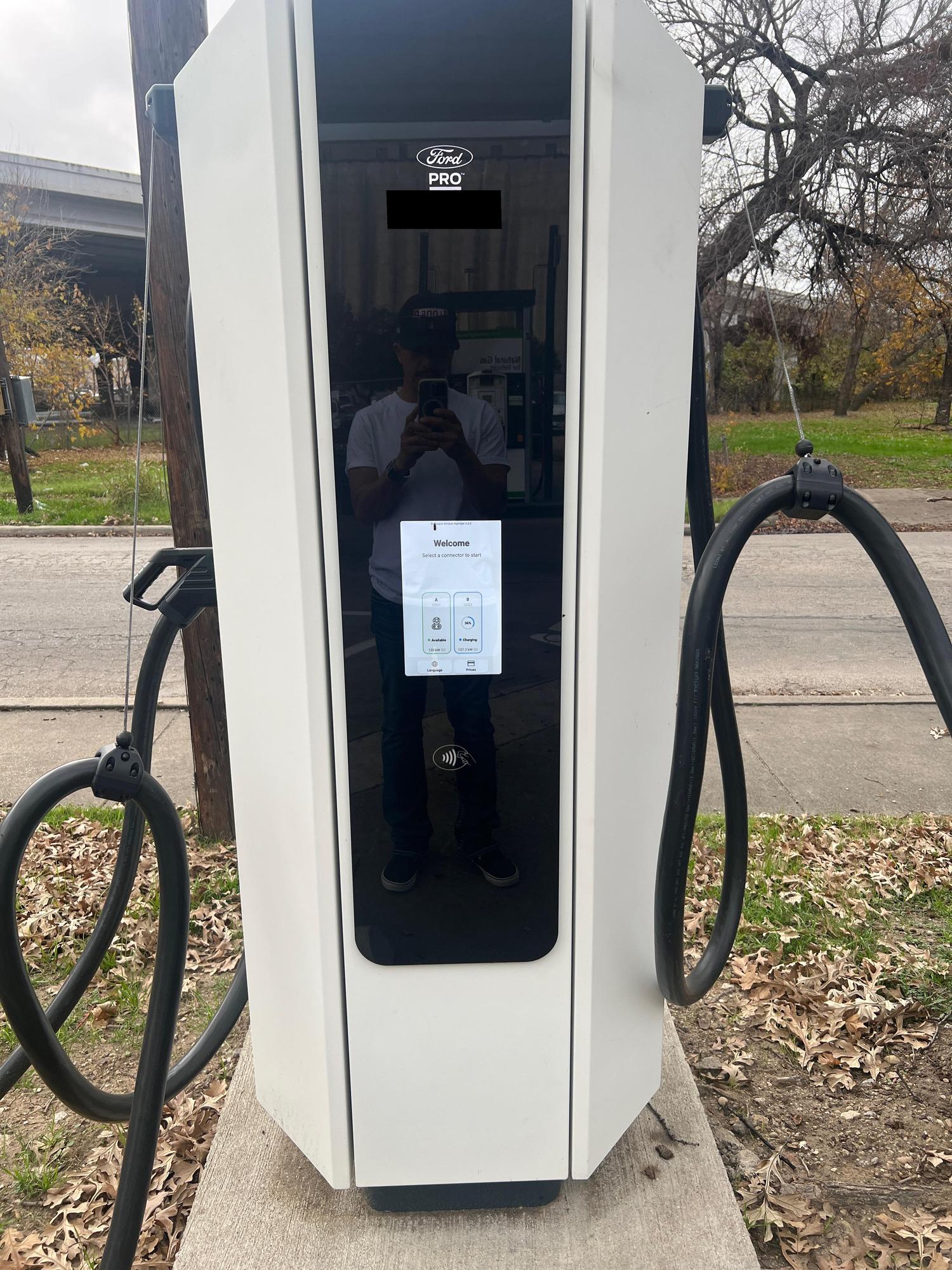 clean energy | Dallas, TX | EV Station