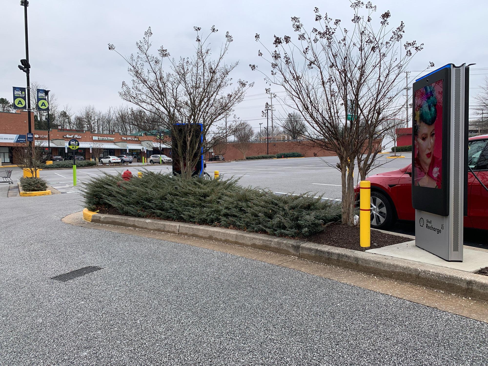 Shawan Plaza | Cockeysville, MD | EV Station