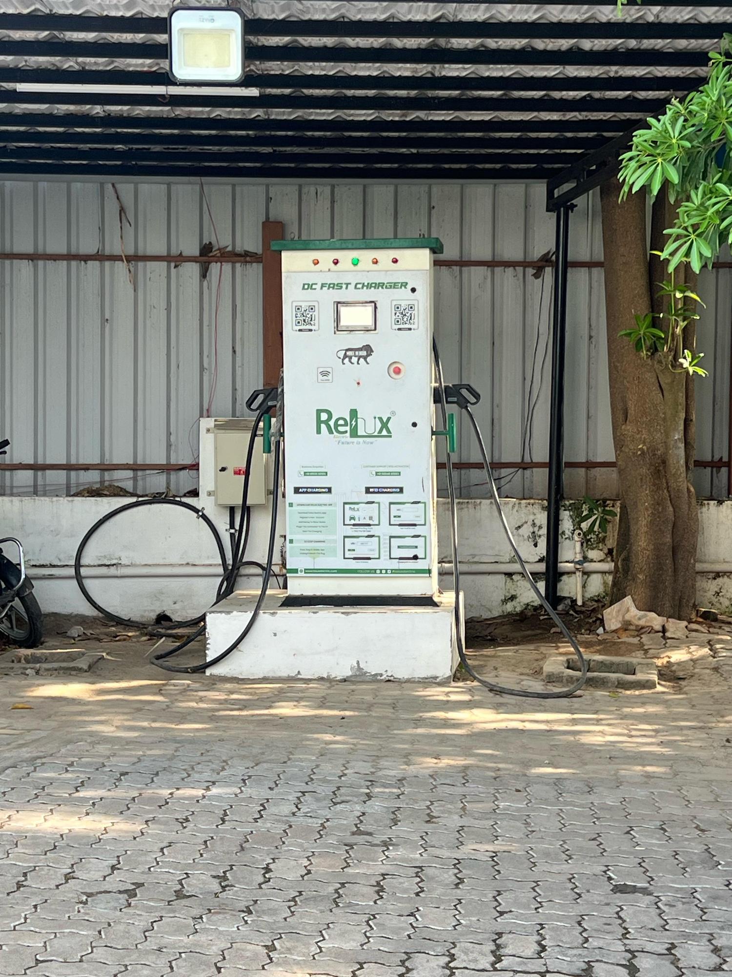 Hotel Aaryas | 60kW CCS2 Dual Gun EV charger | Relux EV Charging ...