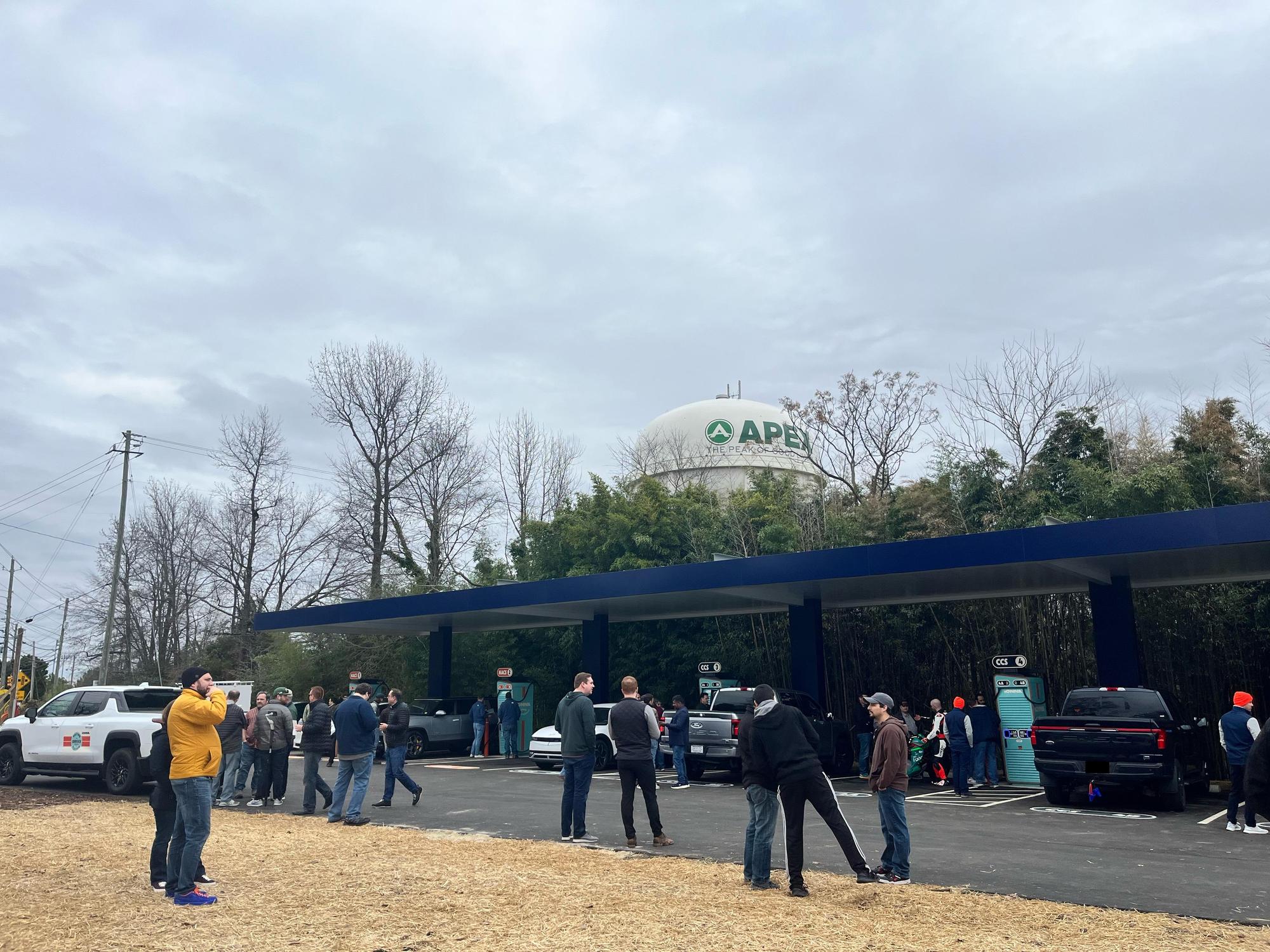 IONNA Apex, NC Rechargery - N Salem St | Apex, NC | EV Station