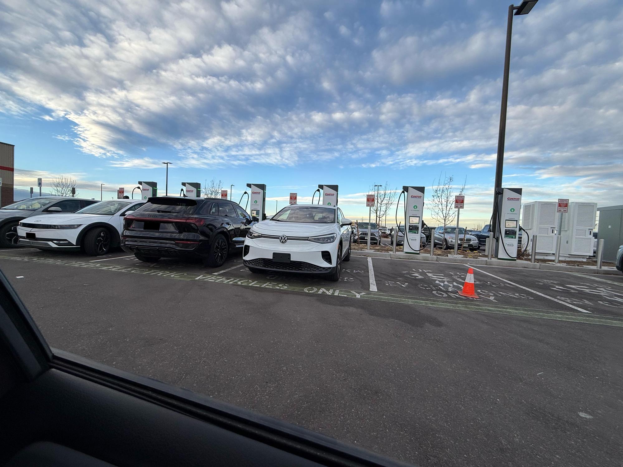 Costco Denver | Denver, CO | EV Station