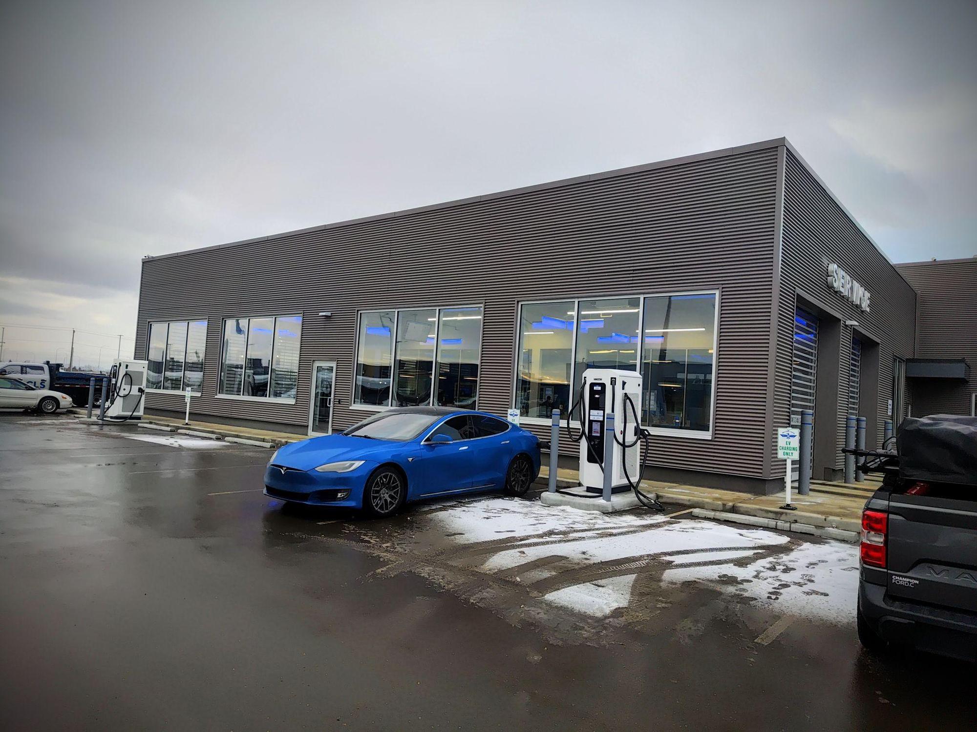 Metro Ford | Calgary, AB | EV Station
