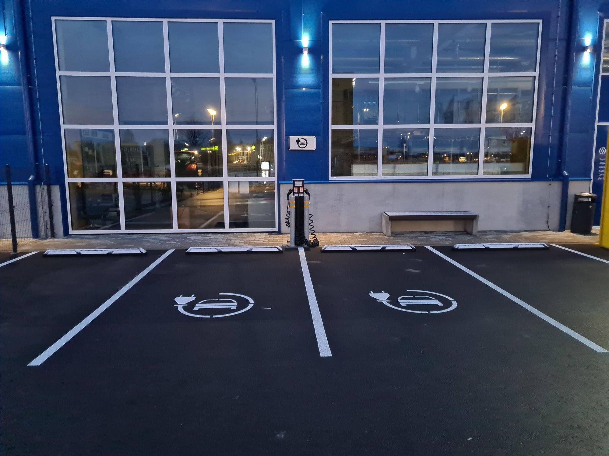 Saldus Stokker | Saldus, Saldus novads | EV Station