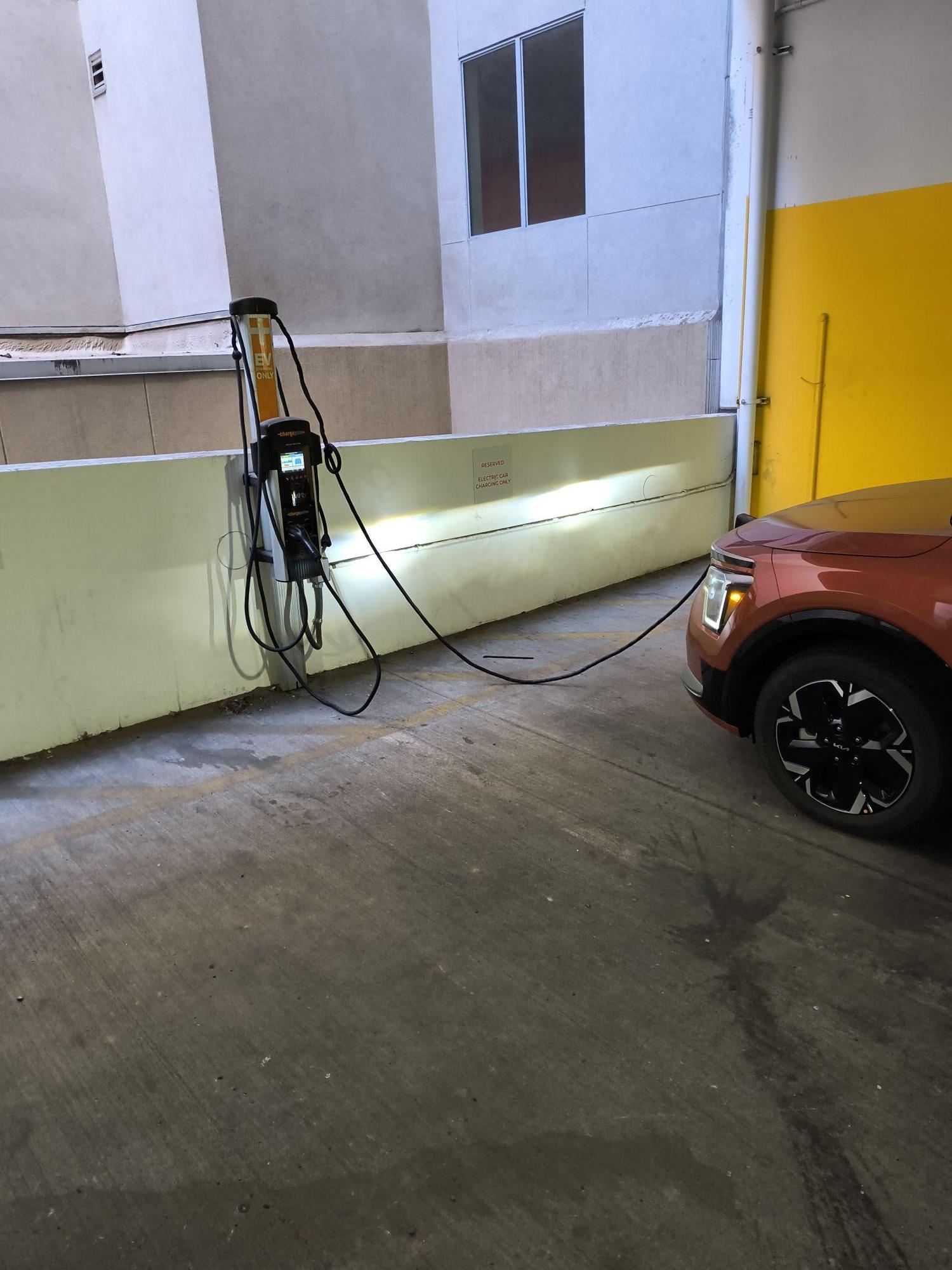 Apollo Tempe | Tempe, AZ | EV Station