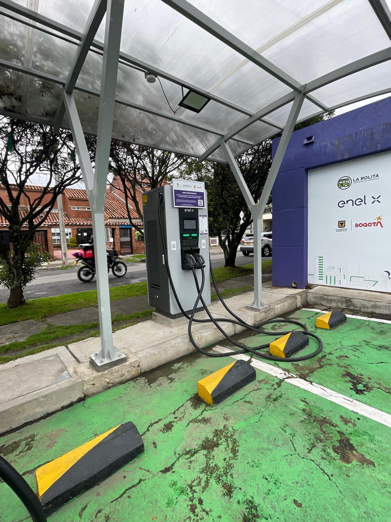 Carulla Alhambra | Bogotá, Bogotá | EV Station