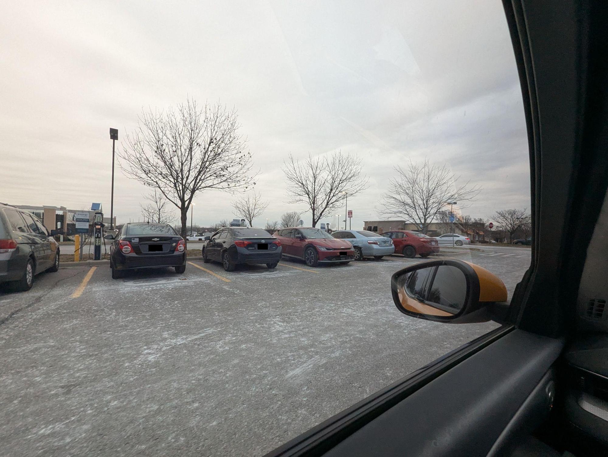 Walmart | KCMO, MO | EV Station