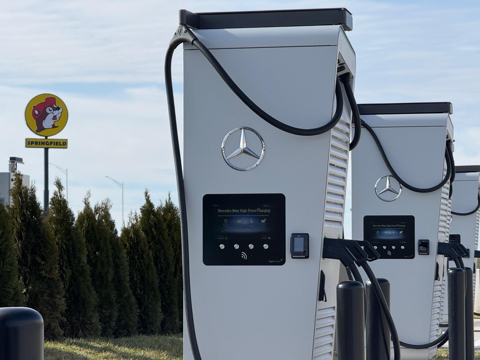 Buc-ee's Springfield | MB High-Power Charging | Springfield, MO | EV ...
