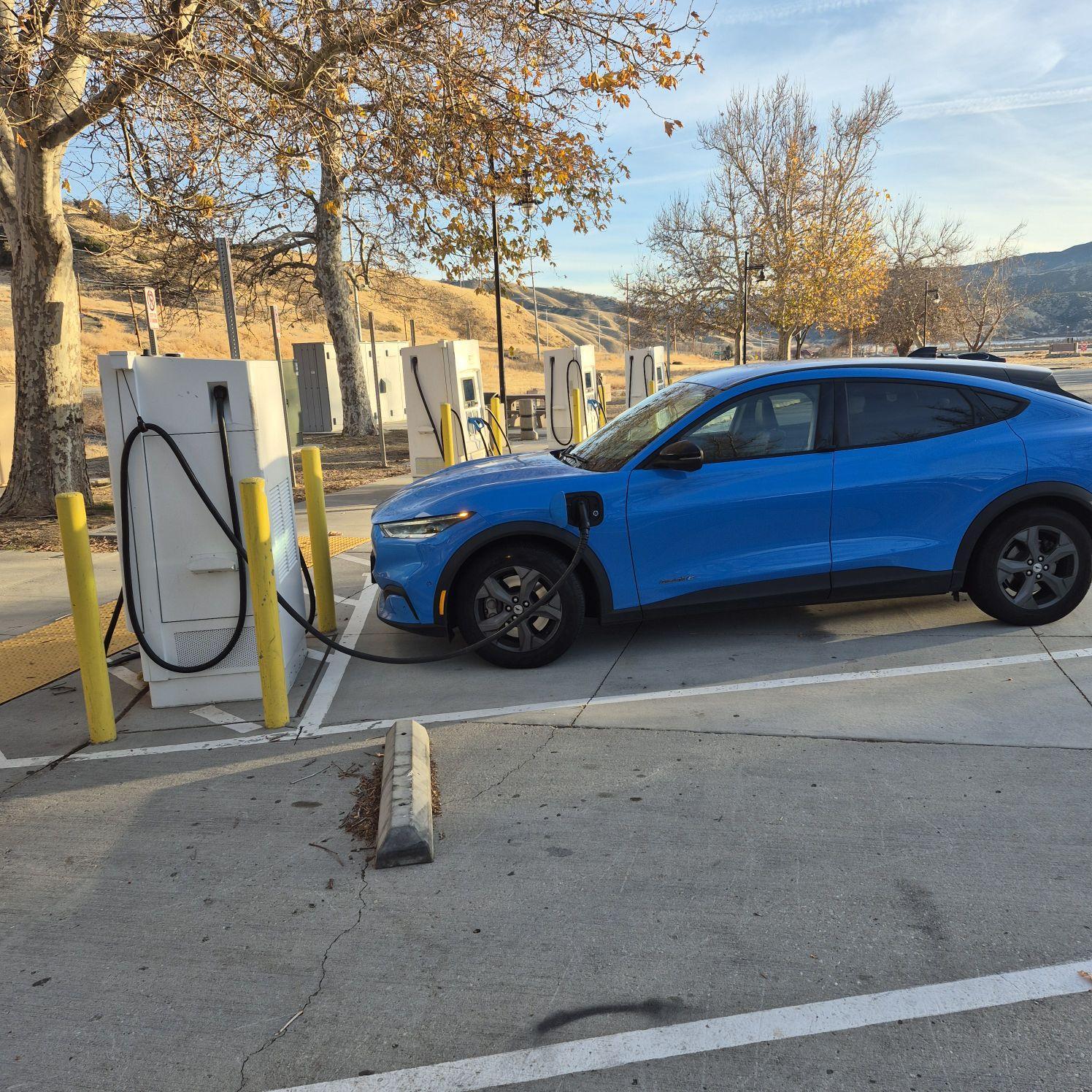 Tejon Pass Rest Area - Southbound | Lebec, CA | EV Station