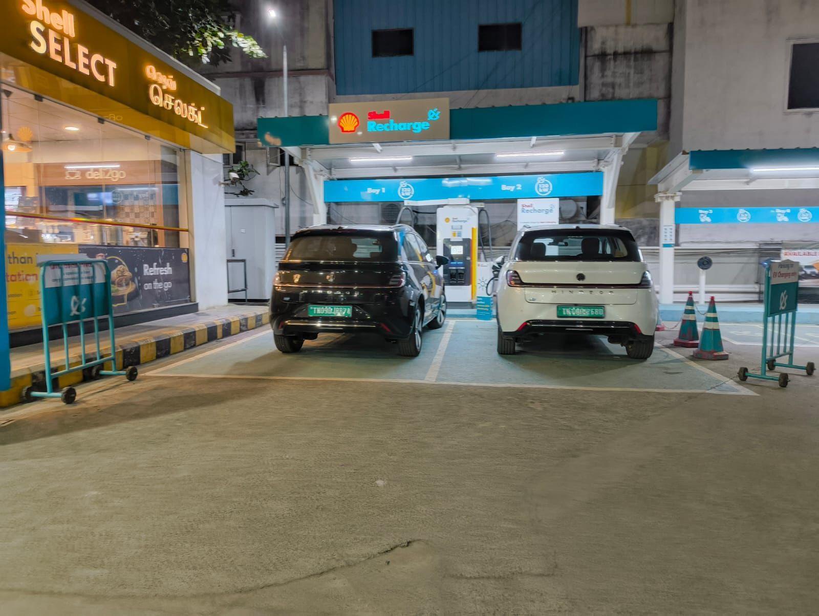 Shell Recharge, Ambattur (120 kW | Dual gun) | Chennai, TN | EV Station