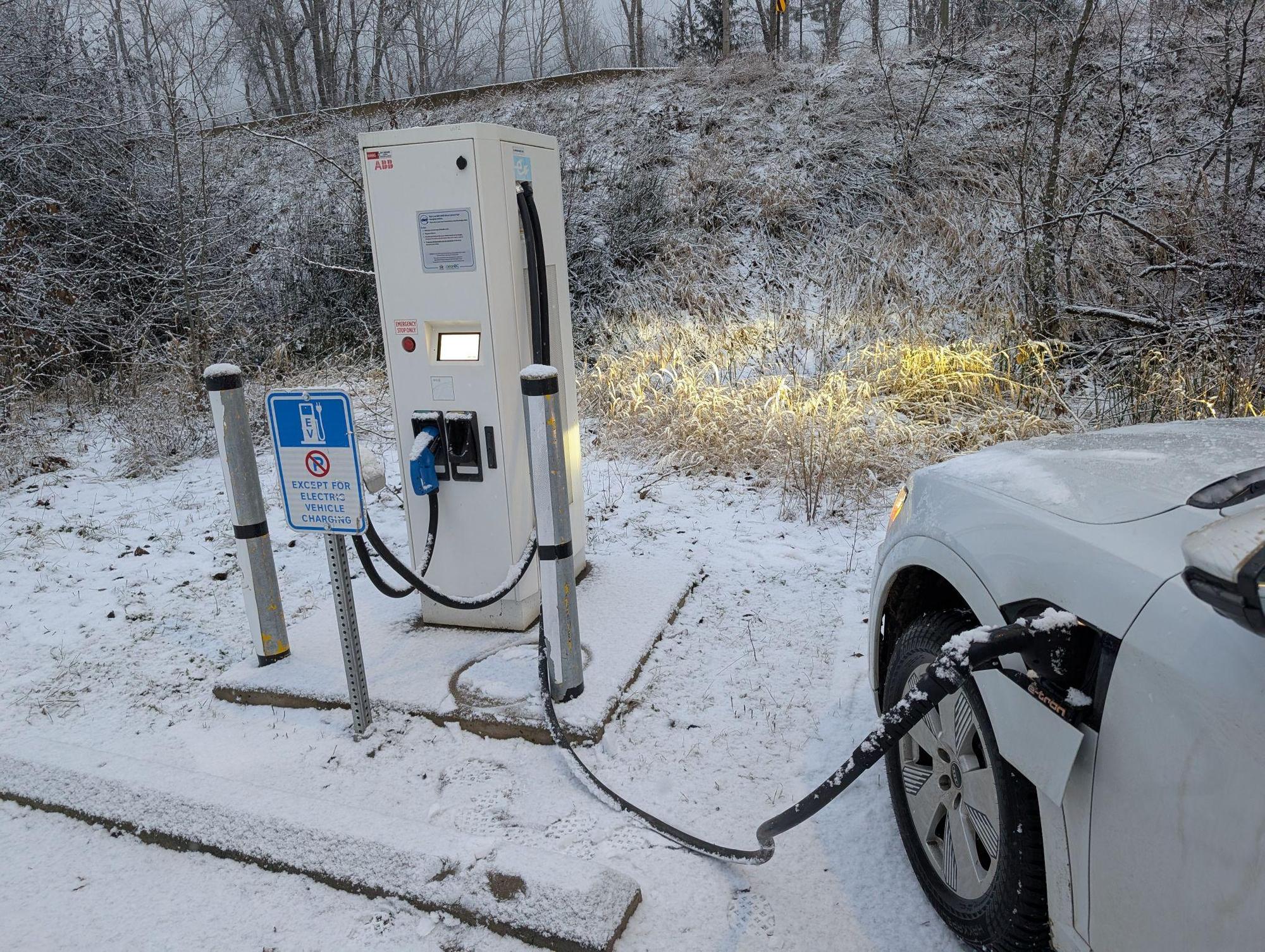 Little Fort Rest Area | Little Fort, BC | EV Station