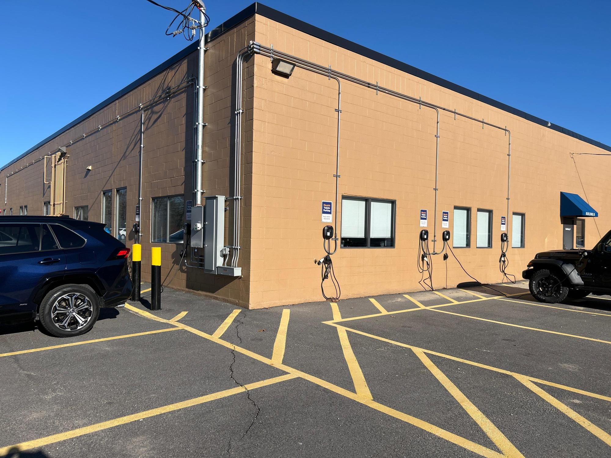 Atlantic Place Commerce Center | South Portland, ME | EV Station