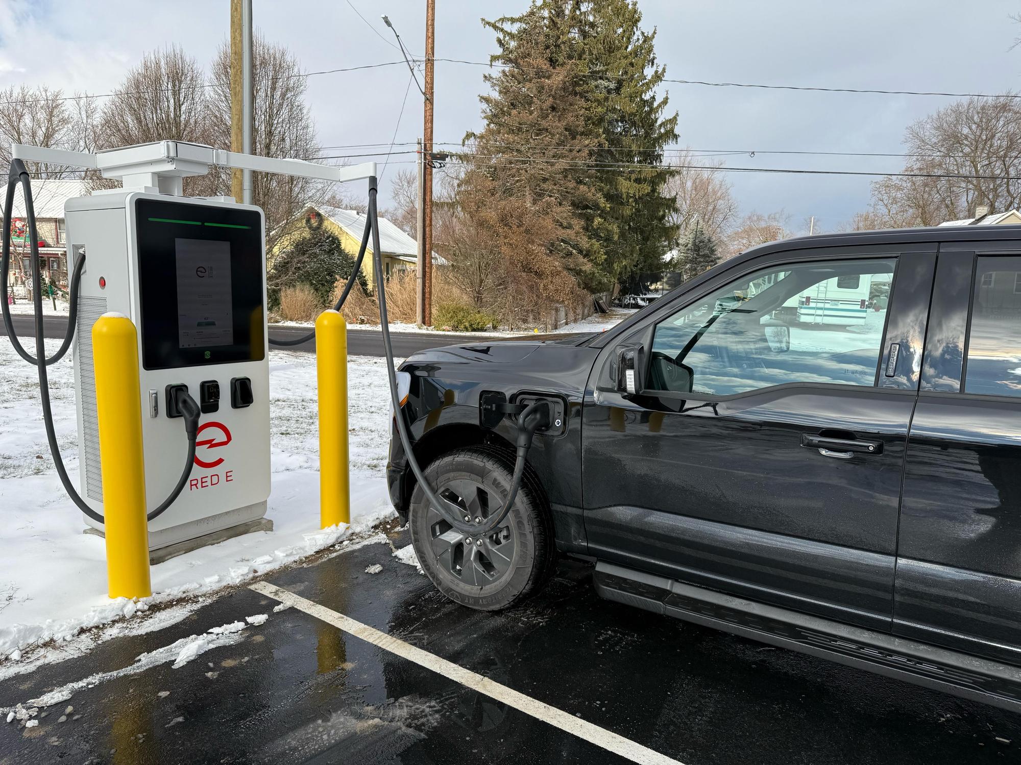 Erie Township Hall | Erie, MI | EV Station