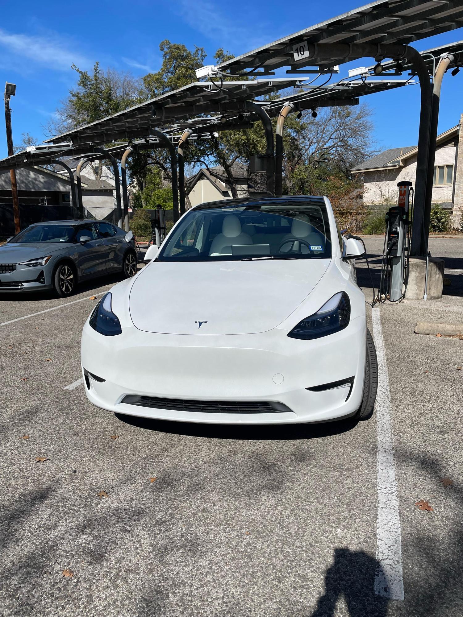 Austin Public Library - Howson Branch | Austin, TX | EV Station
