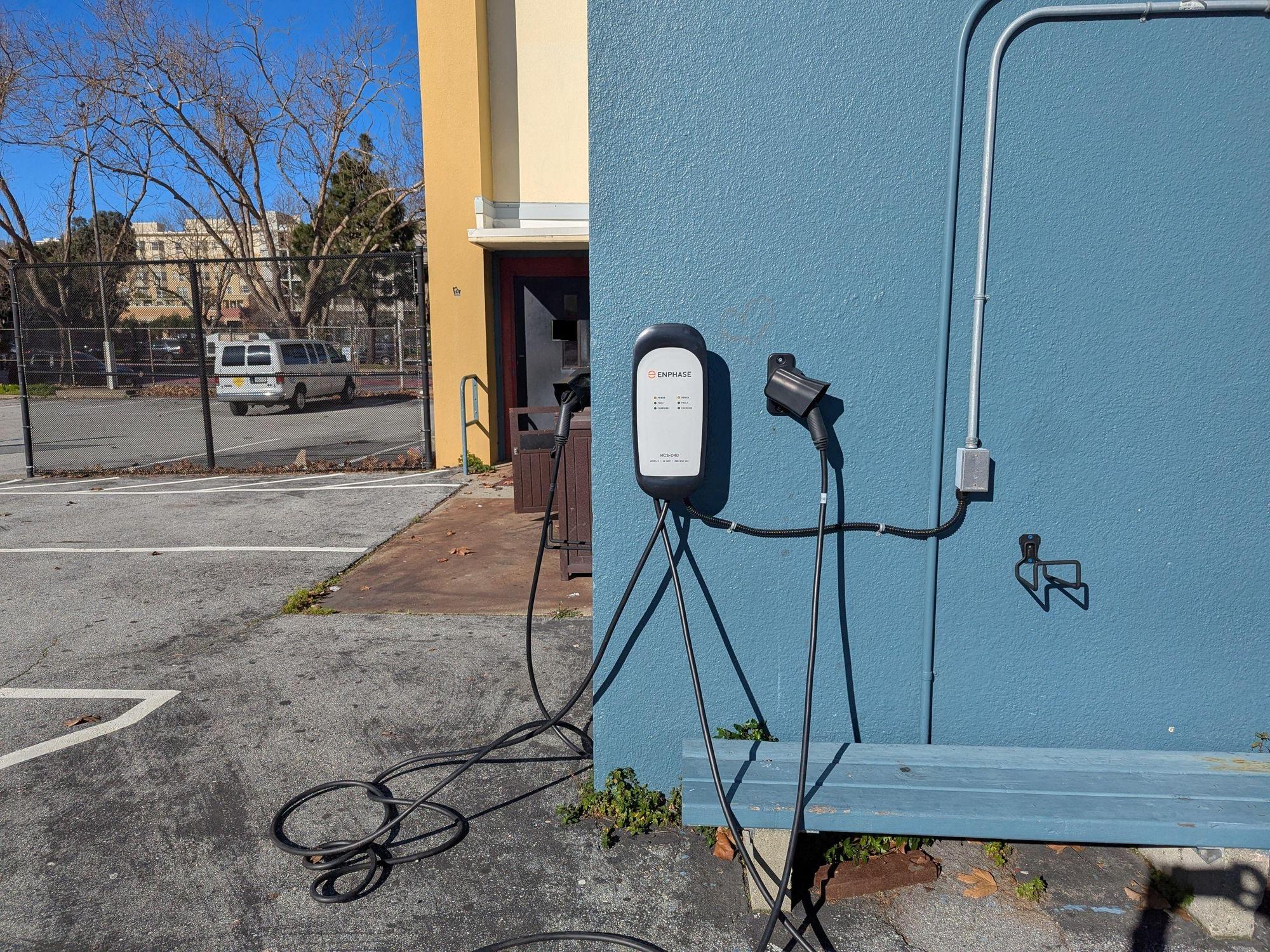 Gateway High School | SF, CA | EV Station