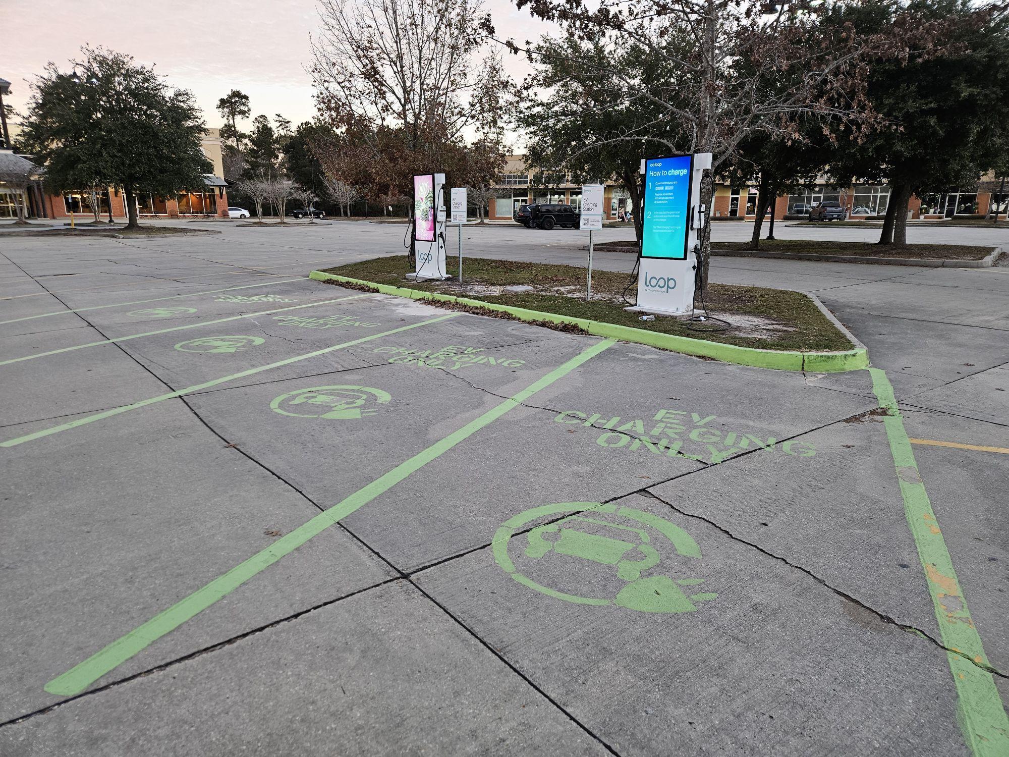 Rouses Store Mandeville | Mandeville, LA | EV Station