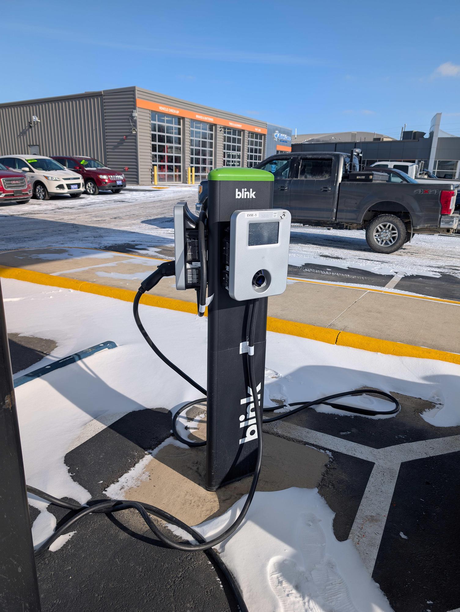 Bill Colwell Ford (2) | Hudson, IA | EV Station