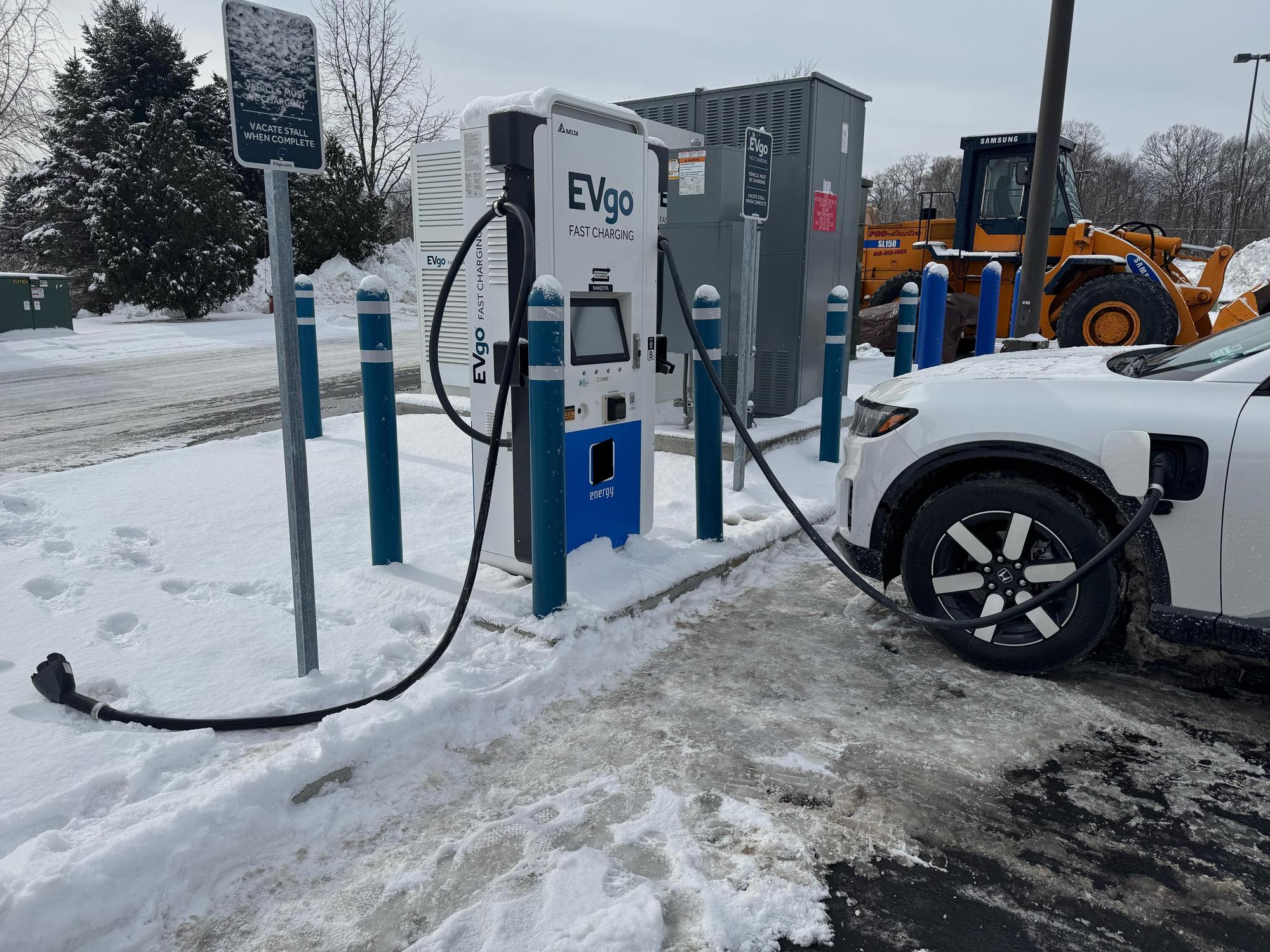 Latham Center - Target | Latham, NY | EV Station