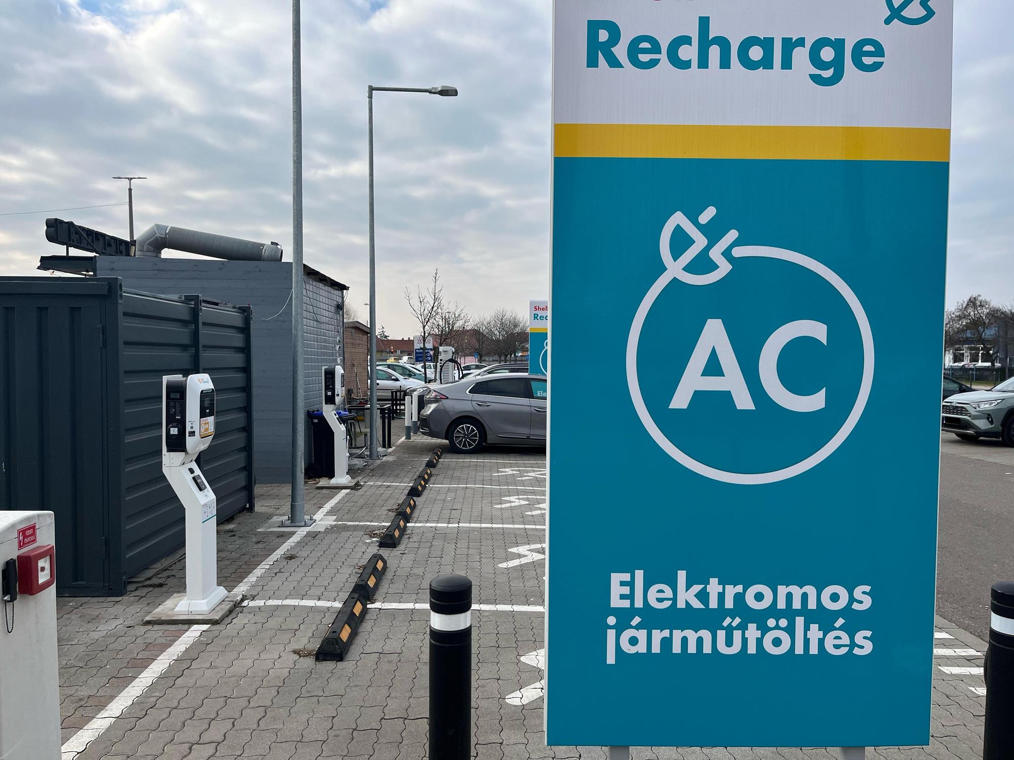 Shell Recharge - TESCO Extra, Szolnok | 5000 Szolnok, Téglagyári út 30 ...