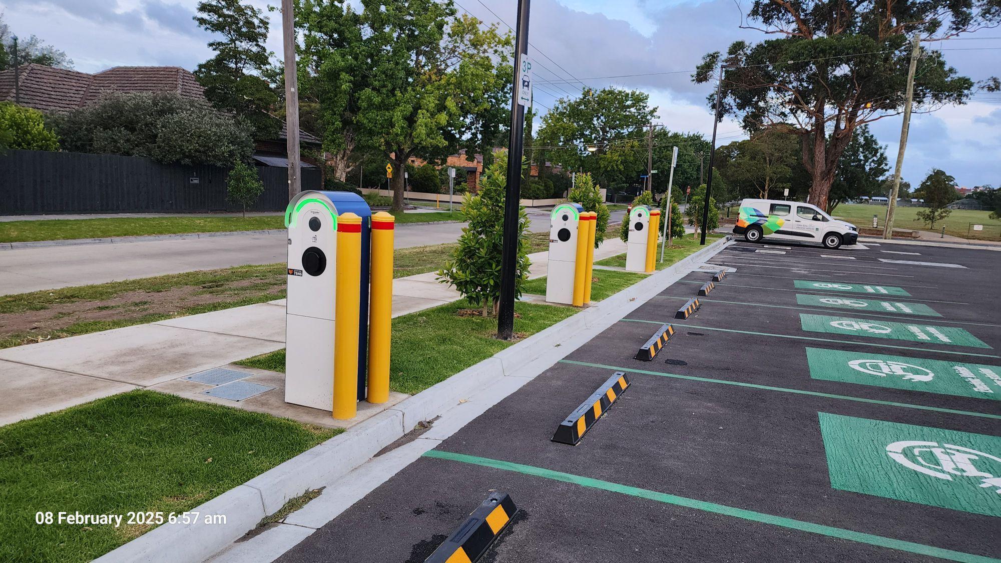 Carnegie Memorial Pool | Carnegie, VIC | EV Station