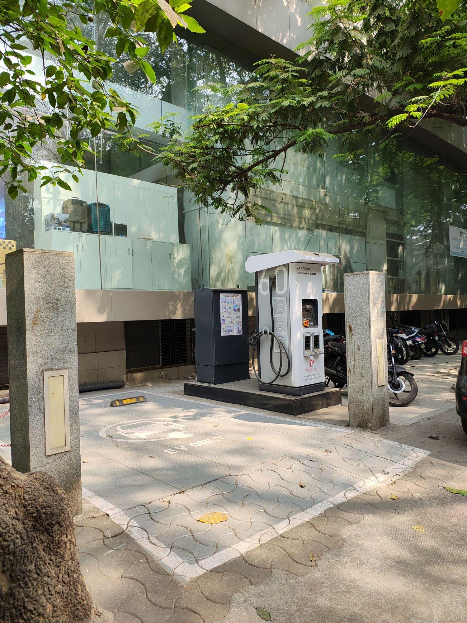 Hyndai Chargezone FC | Thane, MH | EV Station