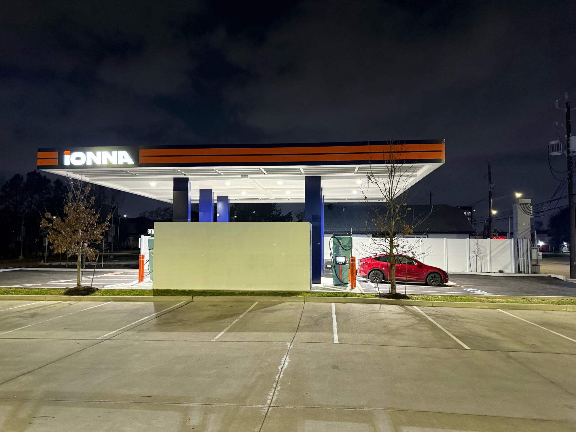 IONNA Houston, TX Rechargery - Washington Ave | Houston, TX | EV Station