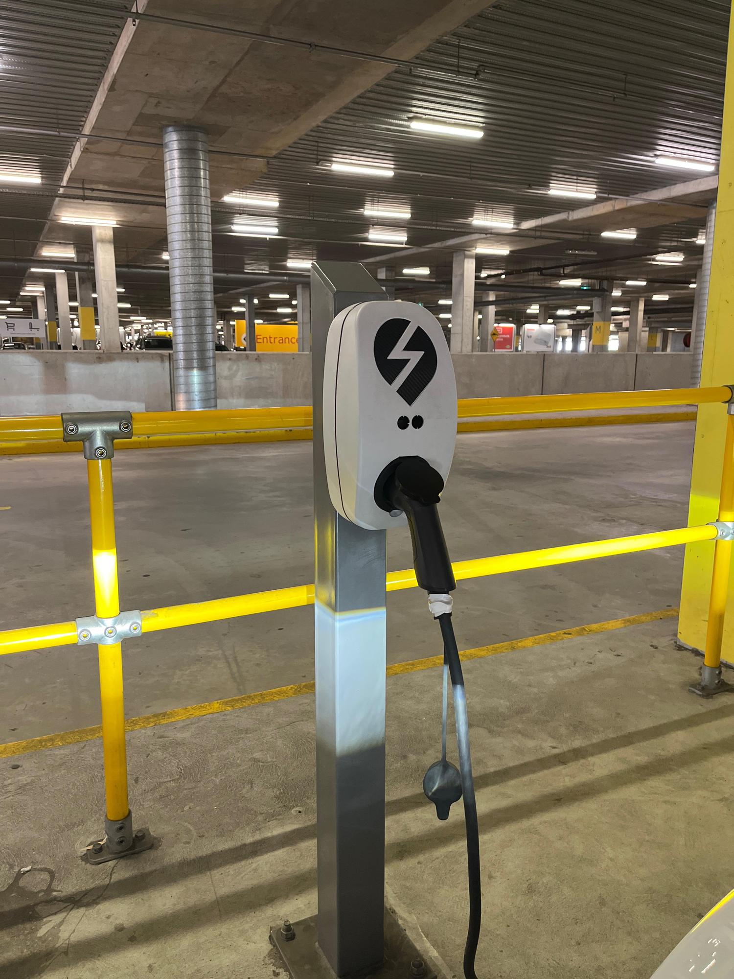 Springvale Homemaker Centre - Car Wash | Springvale, VIC | EV Station