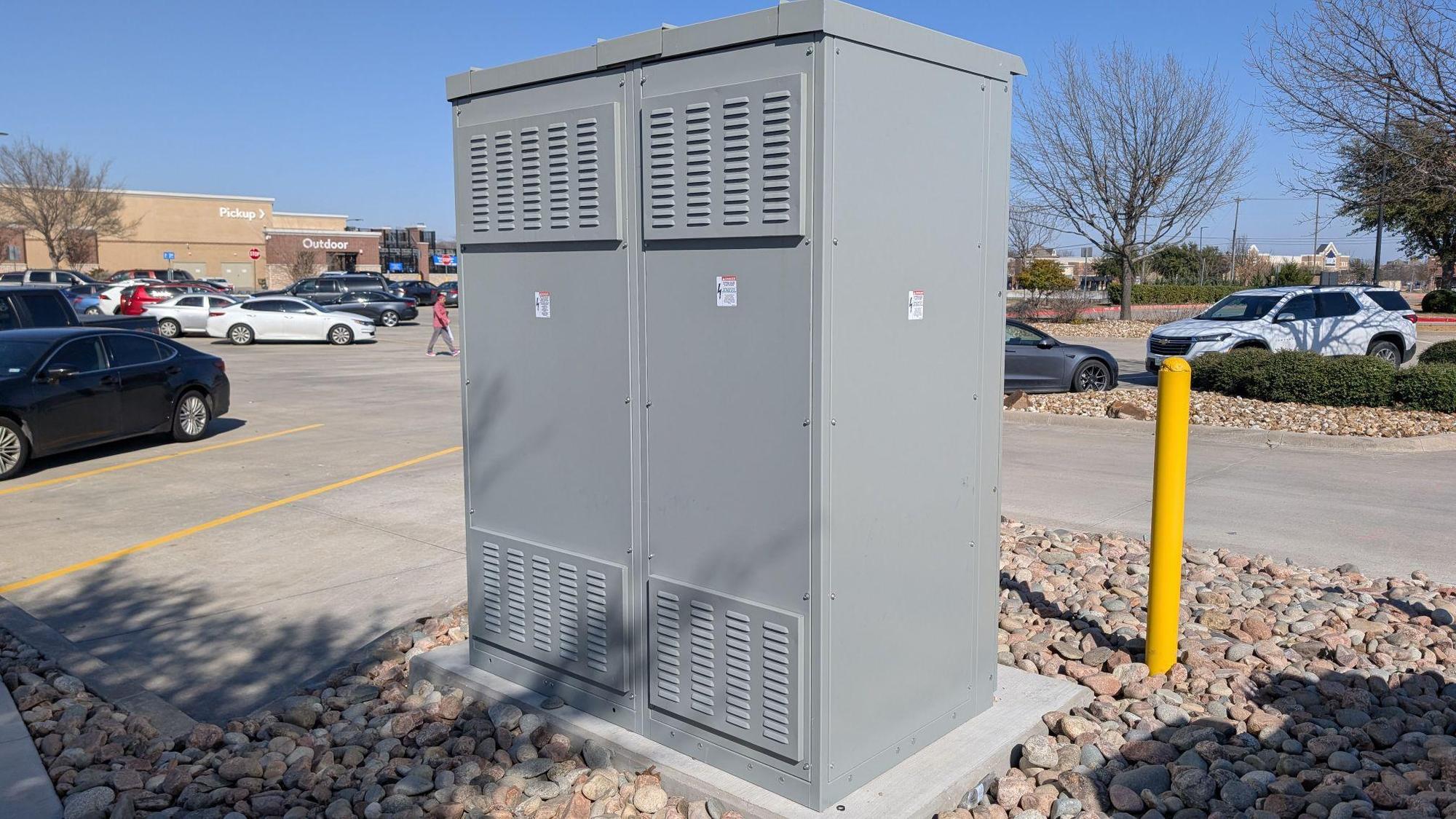 Walmart Supercenter #2973 | Murphy, TX | EV Station