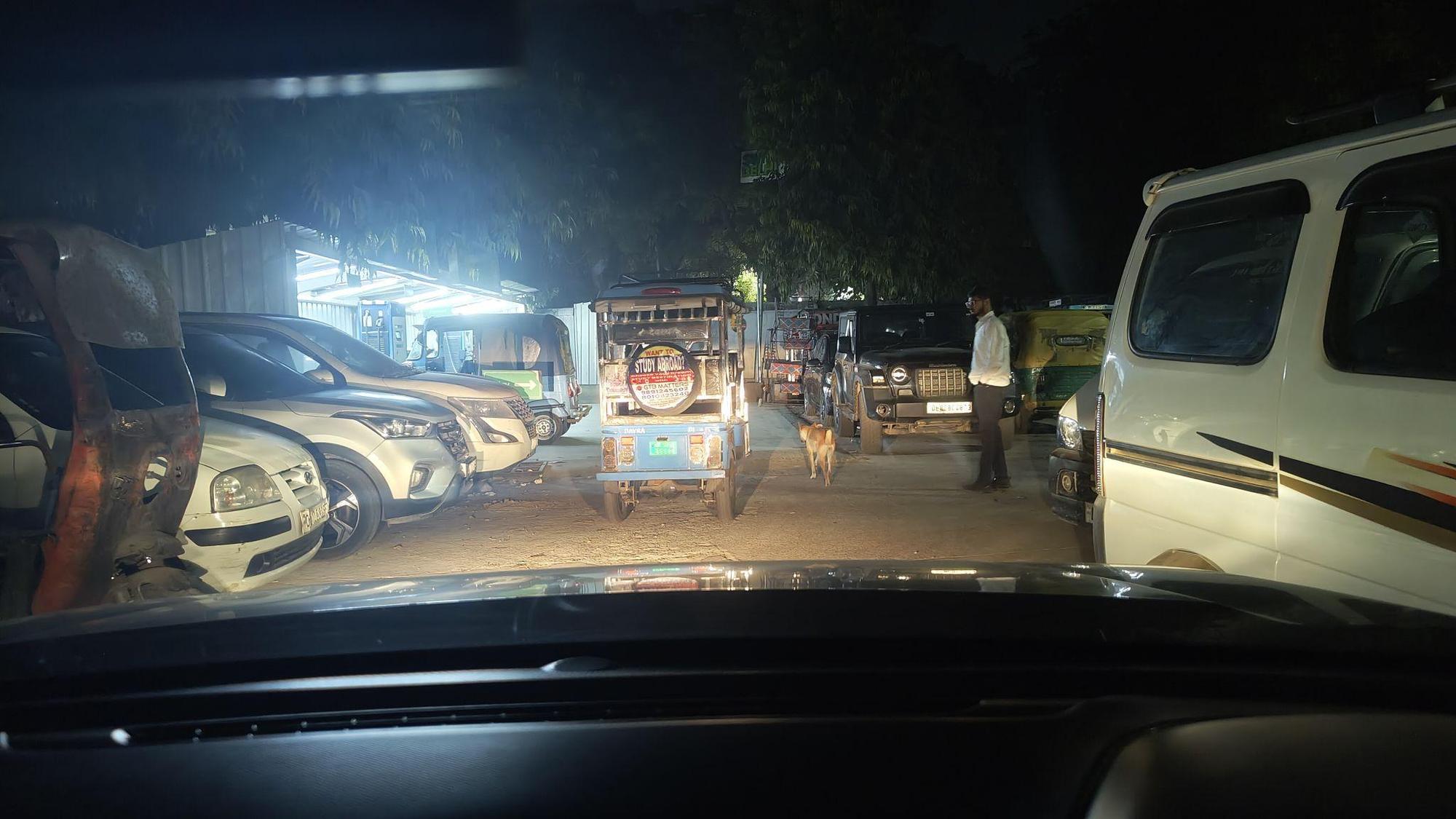 GTB Nagar Metro Station Parking | New Delhi, DL | EV Station