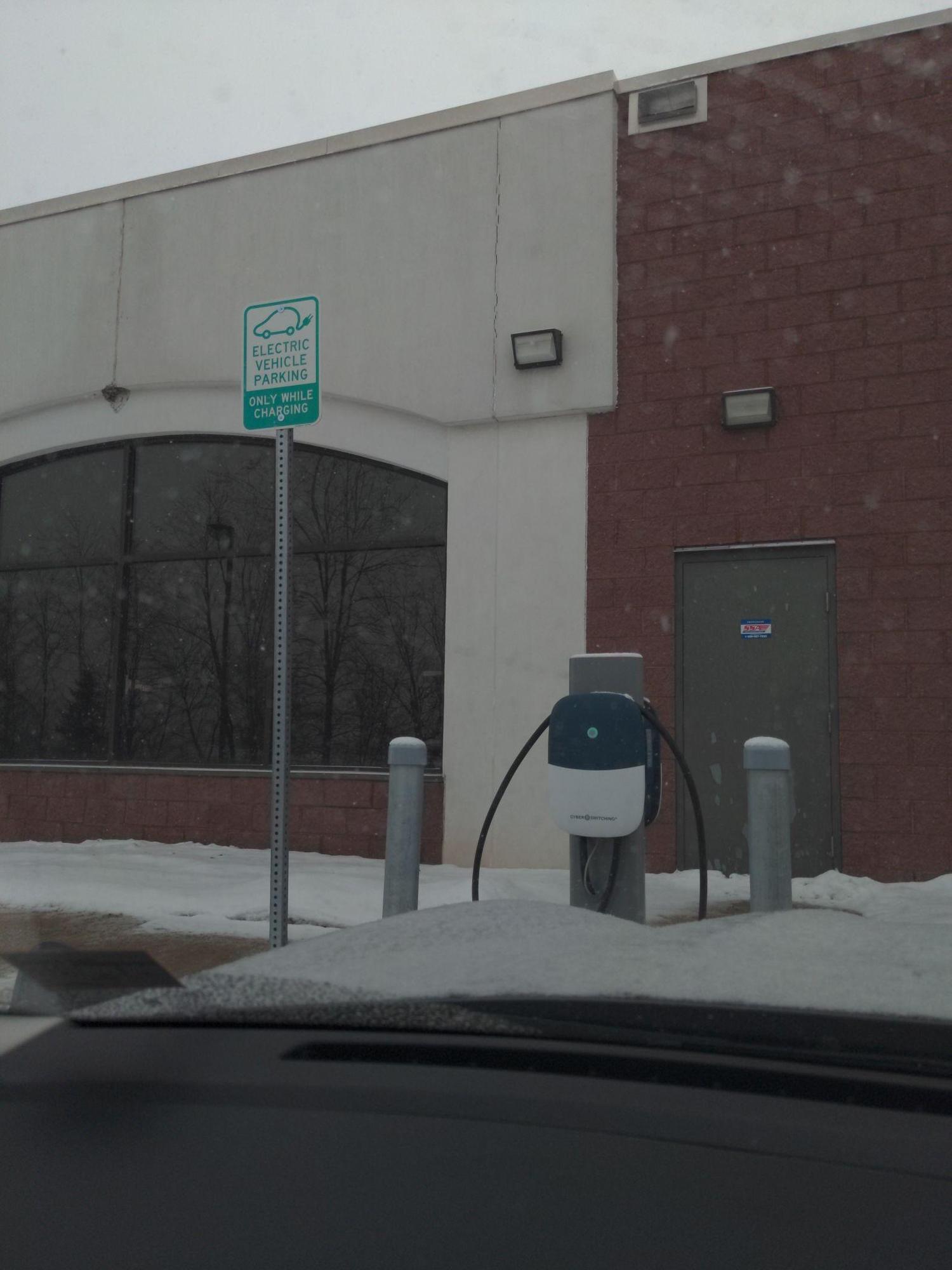 Goodwill Store-Richland Township | Johnstown, PA | EV Station