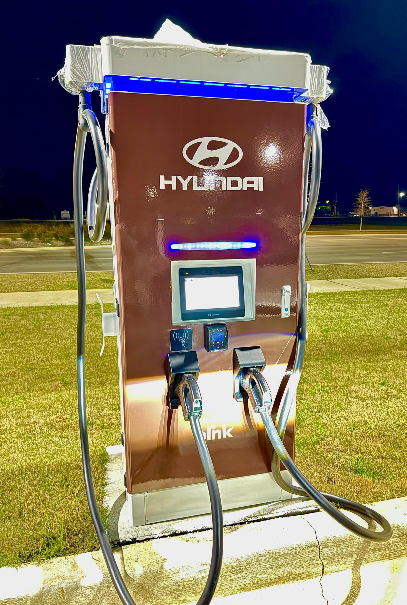 Matt Bowers Hyundai | Gulfport, MS | EV Station