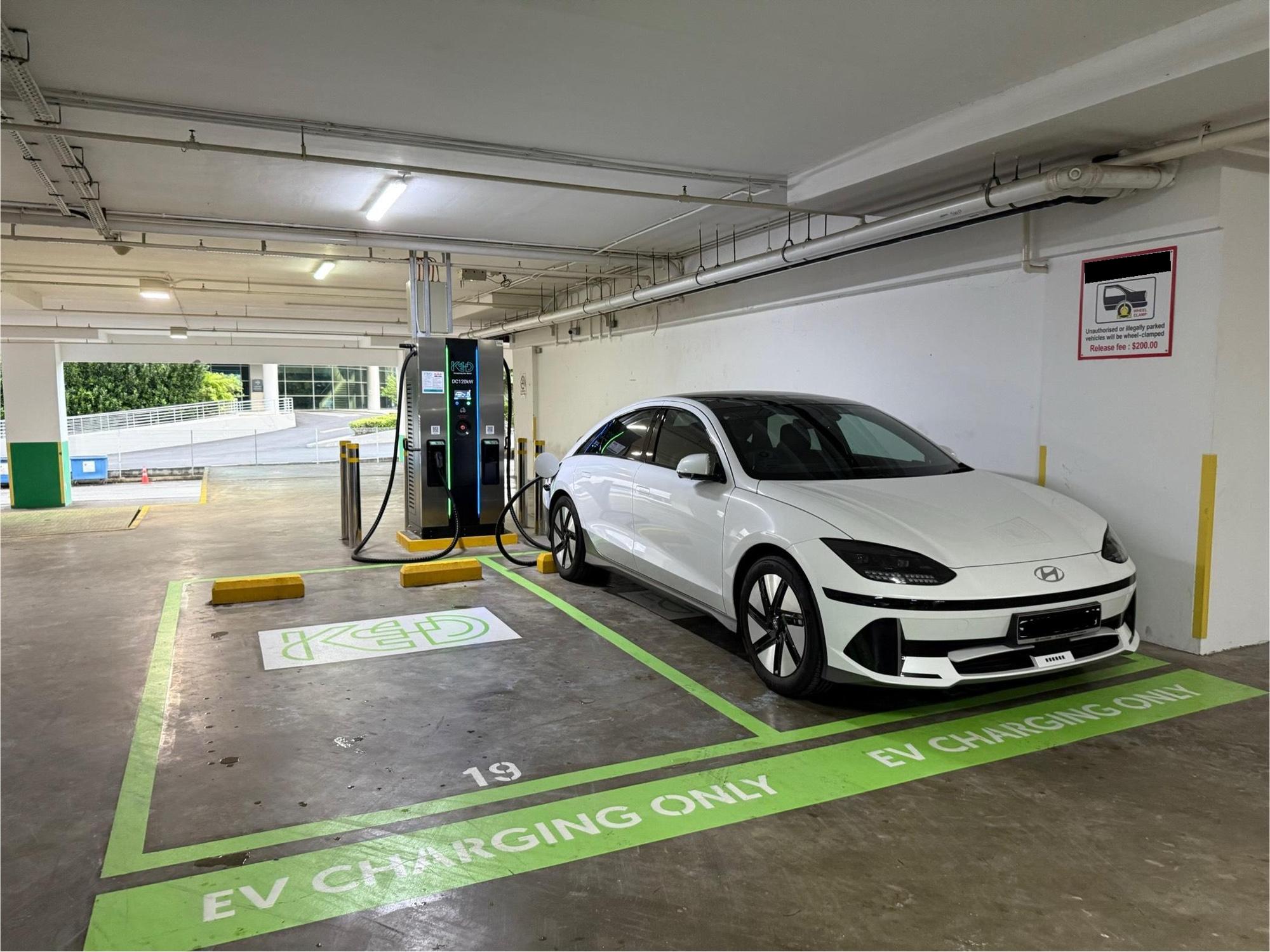 KED: StarHub Green | 67 Ubi Ave 1, Singapore 408942 | EV Station
