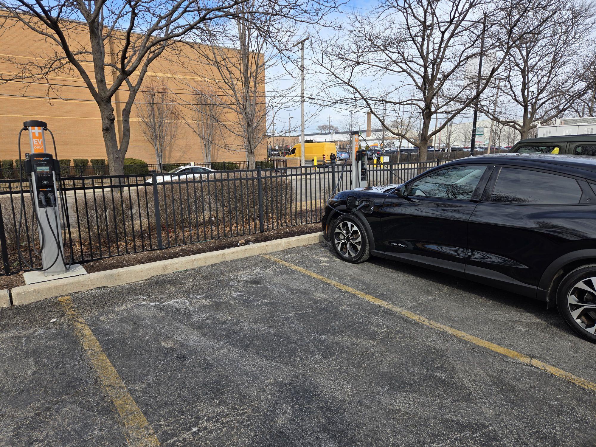 Target (2) | Chicago, IL | EV Station
