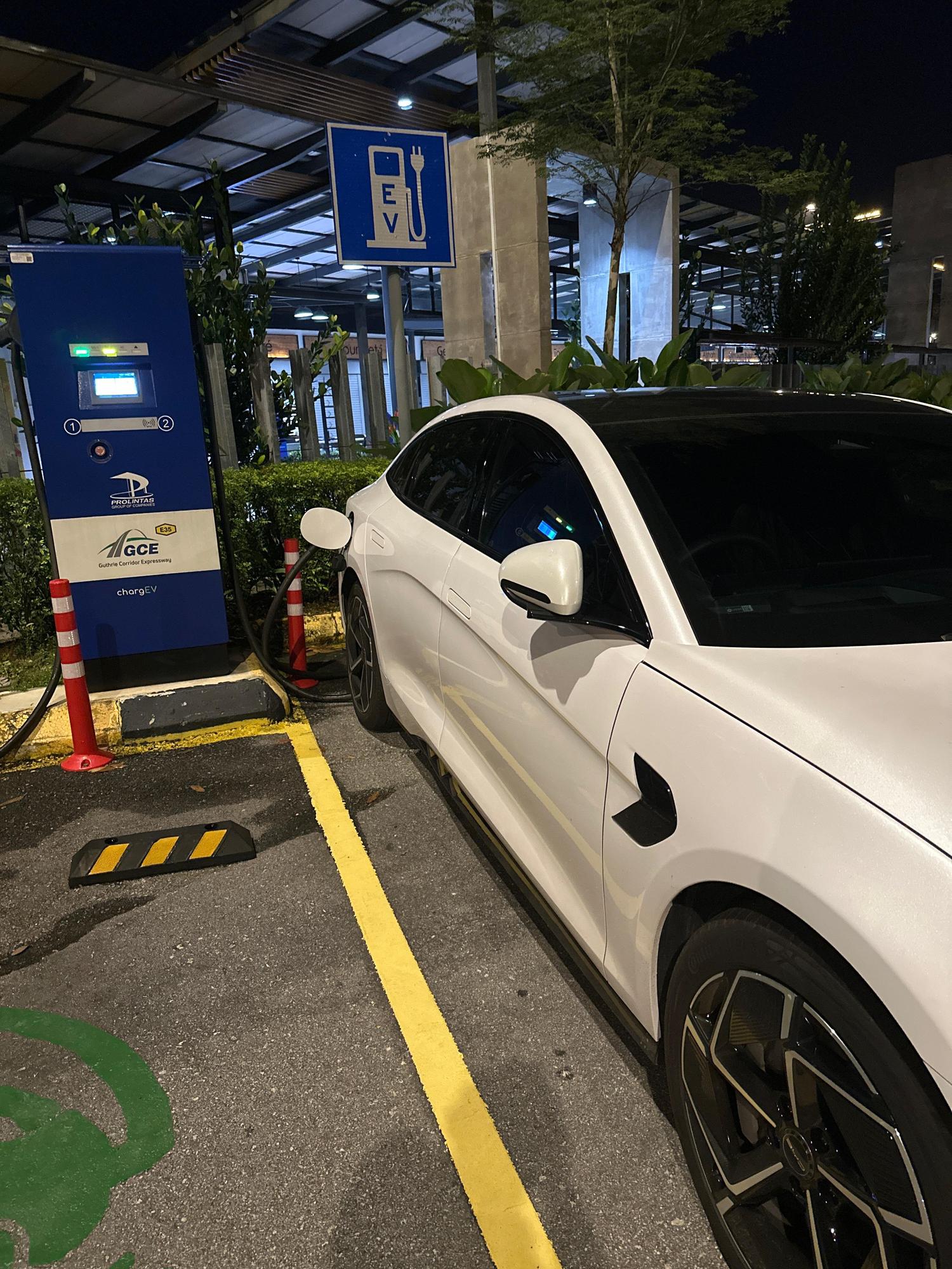 chargEV | R&R Elmina Northbound (60 kW DC) | Shah Alam, Selangor | EV ...