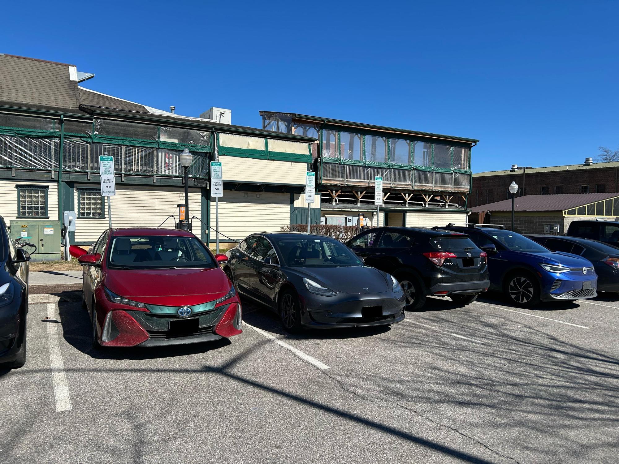 Virginia Tech - Squires Parking Lot | Blacksburg, VA | EV Station