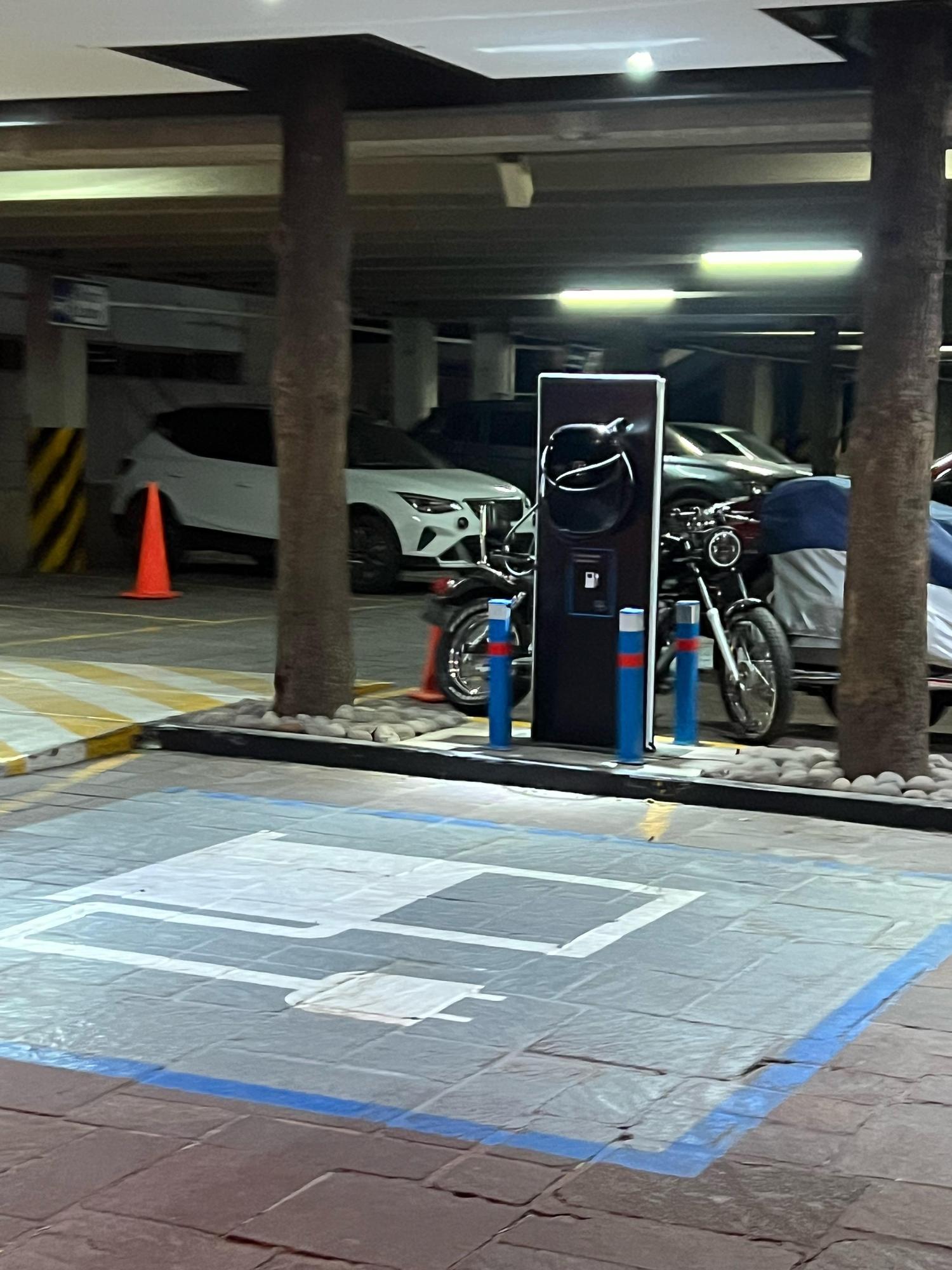 ma come no | León de los Aldama, Gto. | EV Station