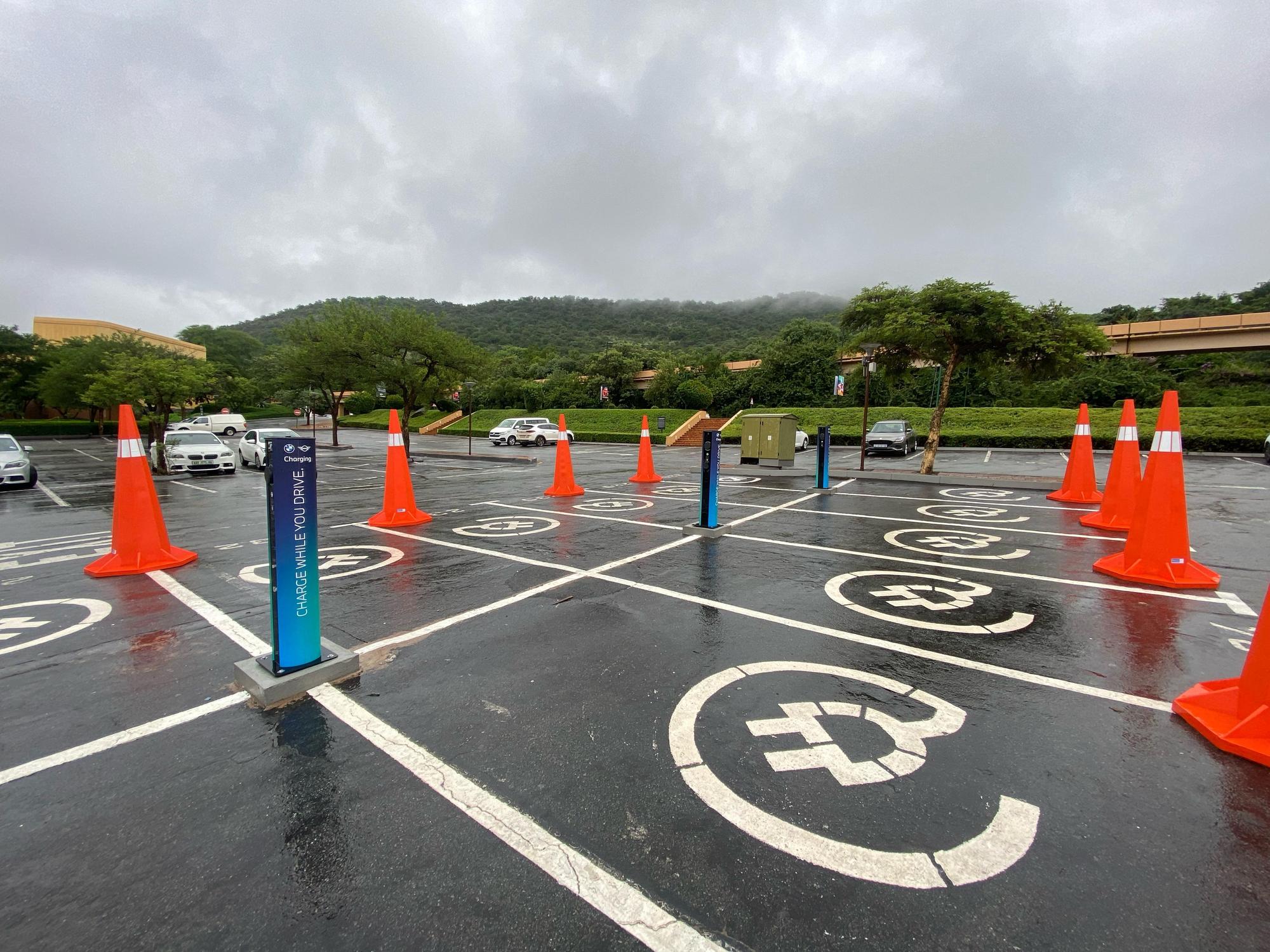 Sun City Resort Gary Player Parking | Sun City, NW | EV Station