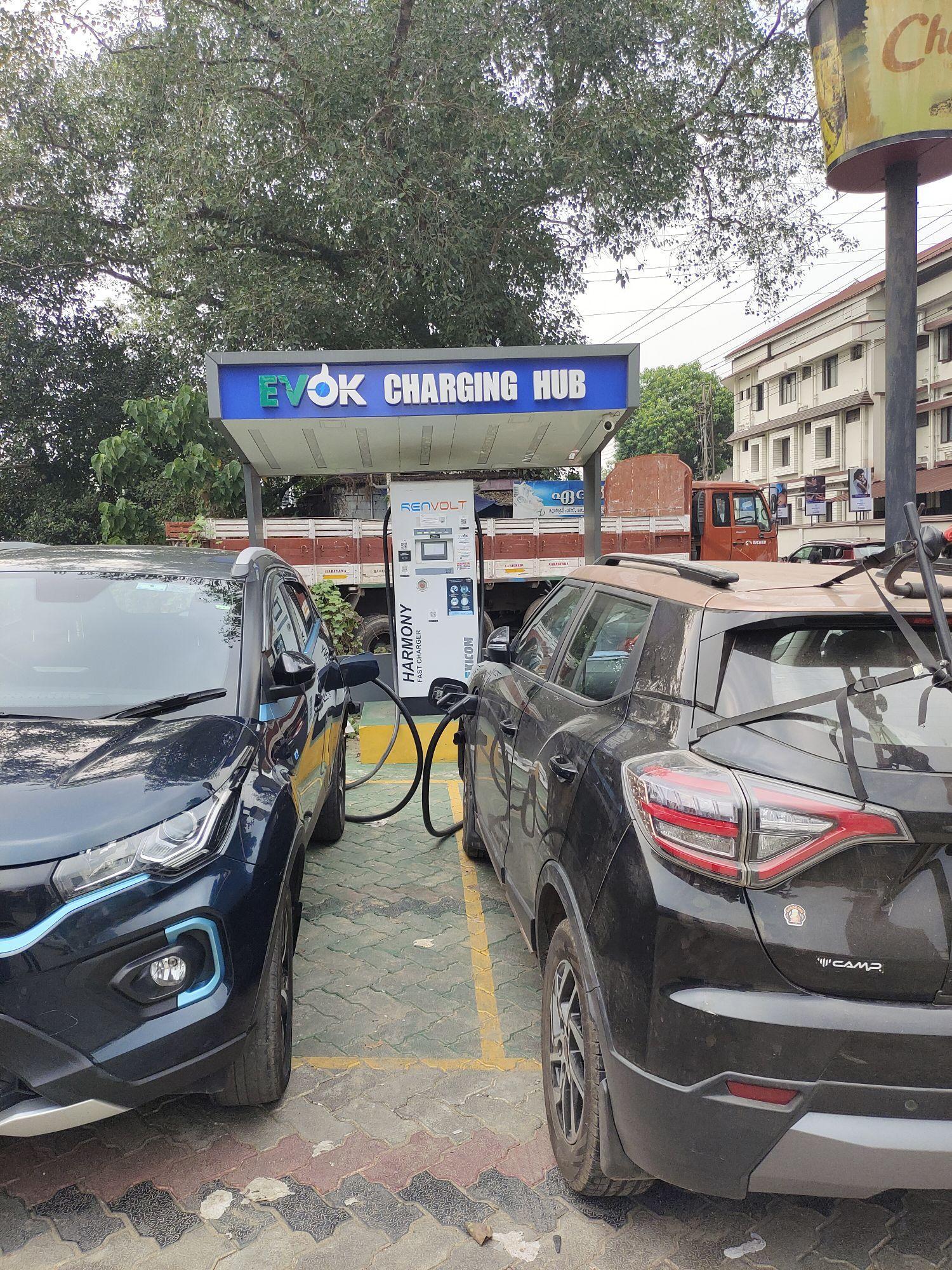 EVOK Charging Hub Renvolt - 60kW Dual CCS2 | Ernakulam, KL | EV Station